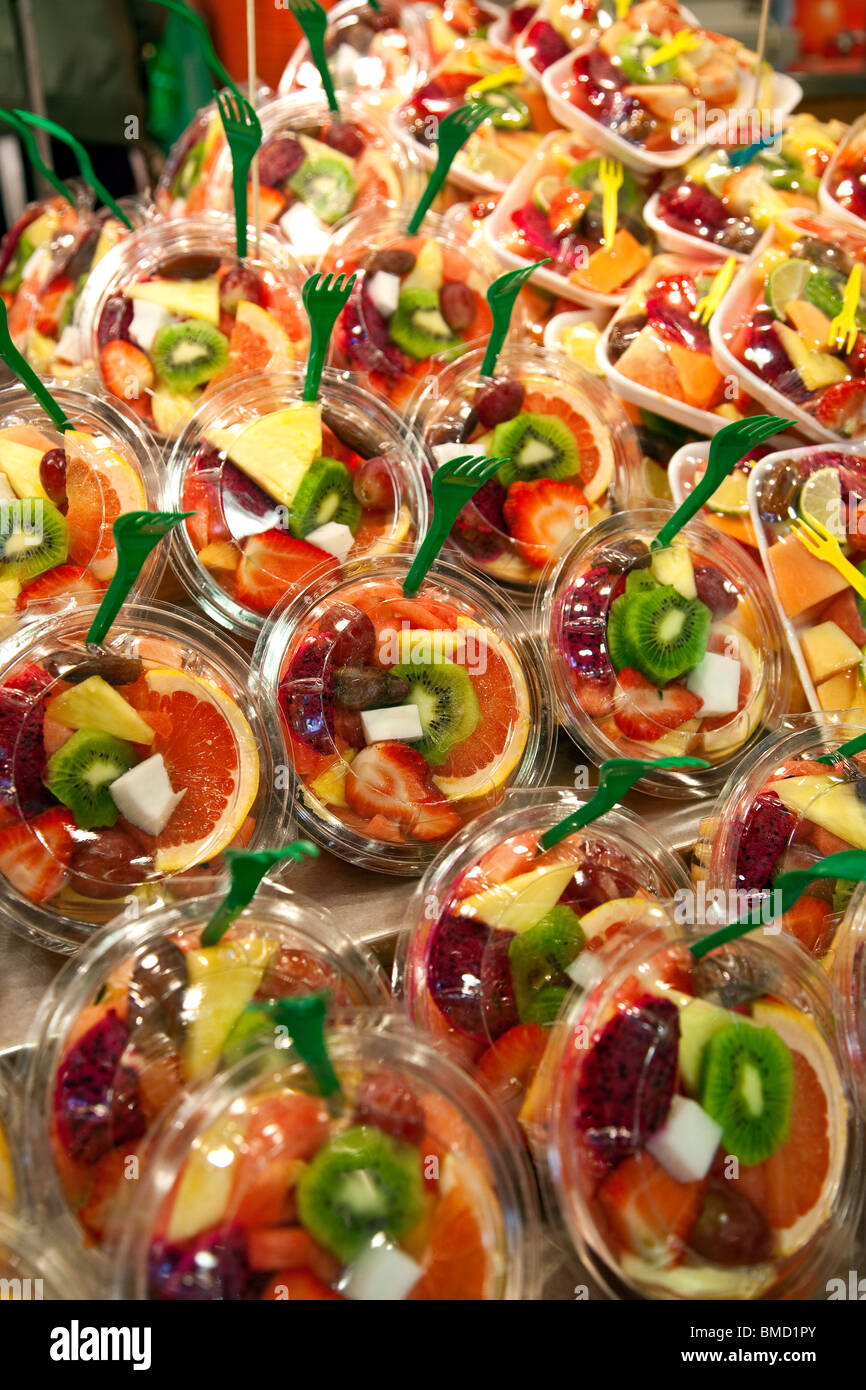 Take away salad bowl hi-res stock photography and images - Alamy