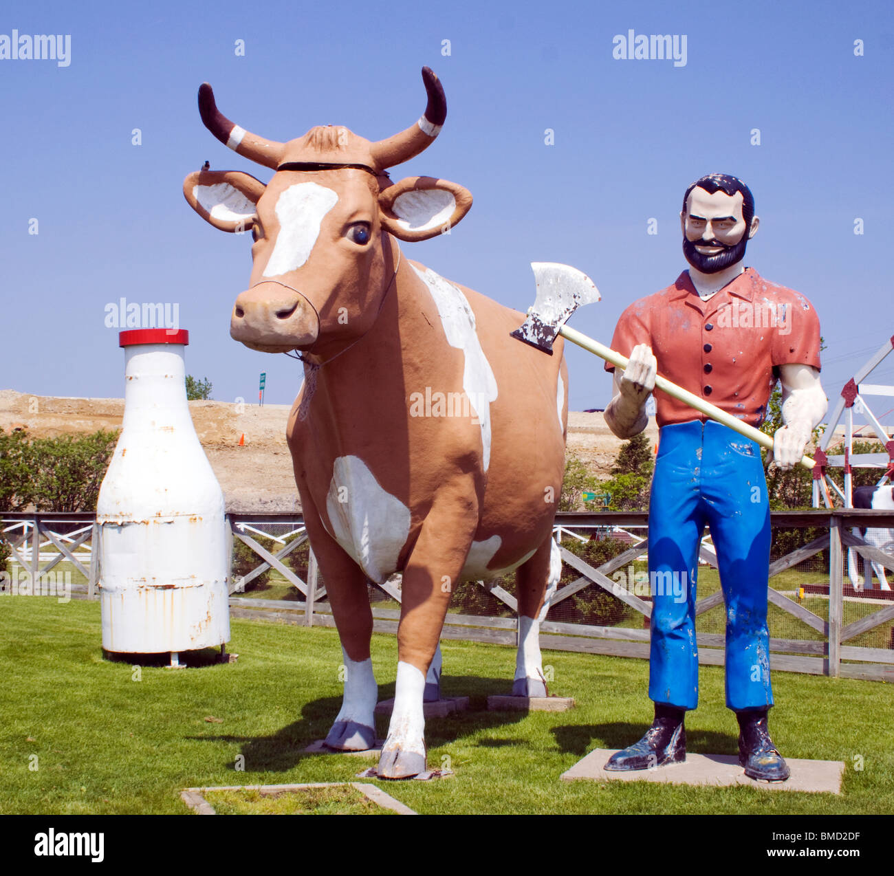 Statue of man and statue of cow hi-res stock photography and images - Alamy