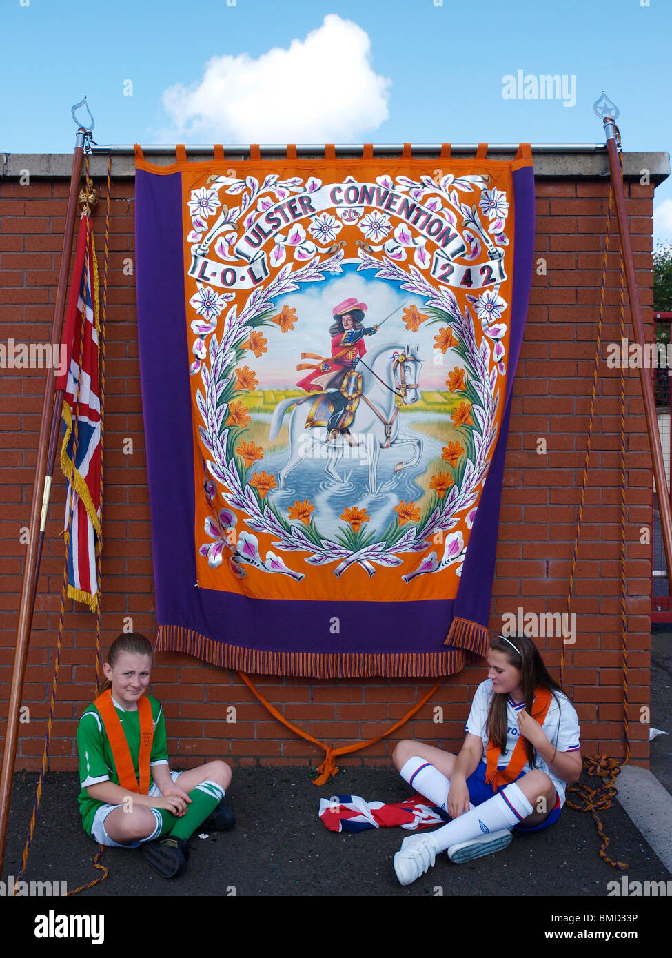 Regalia lilies hi-res stock photography and images - Alamy