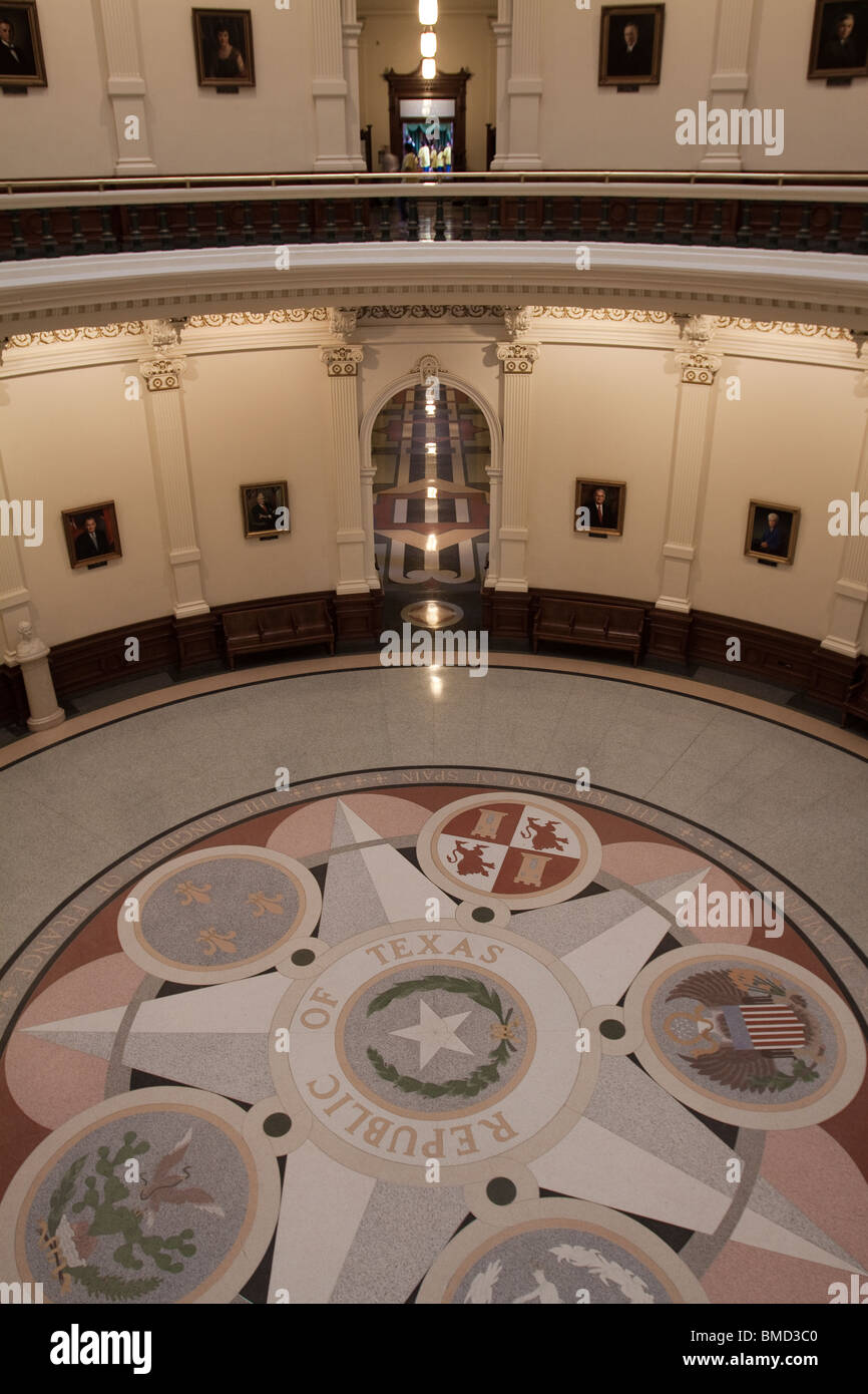 Capitol Rotunda Inside State Building High Resolution Stock Photography ...