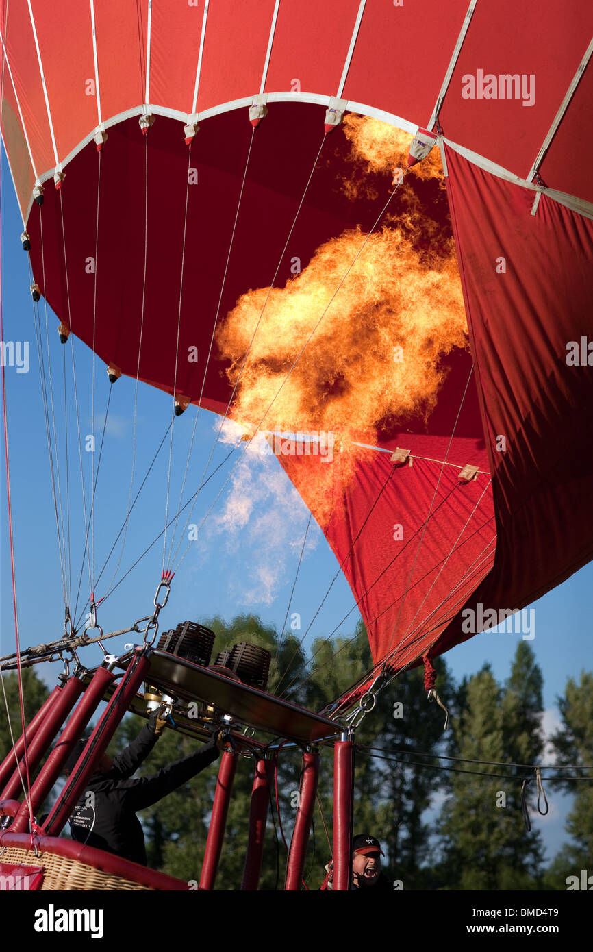 air balloon lift off Stock Photo - Alamy