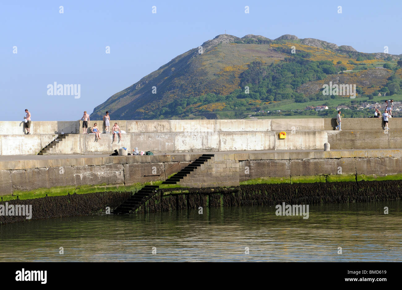 The Bray Harbour with a backdrop of Bray Head in County Wicklow ...