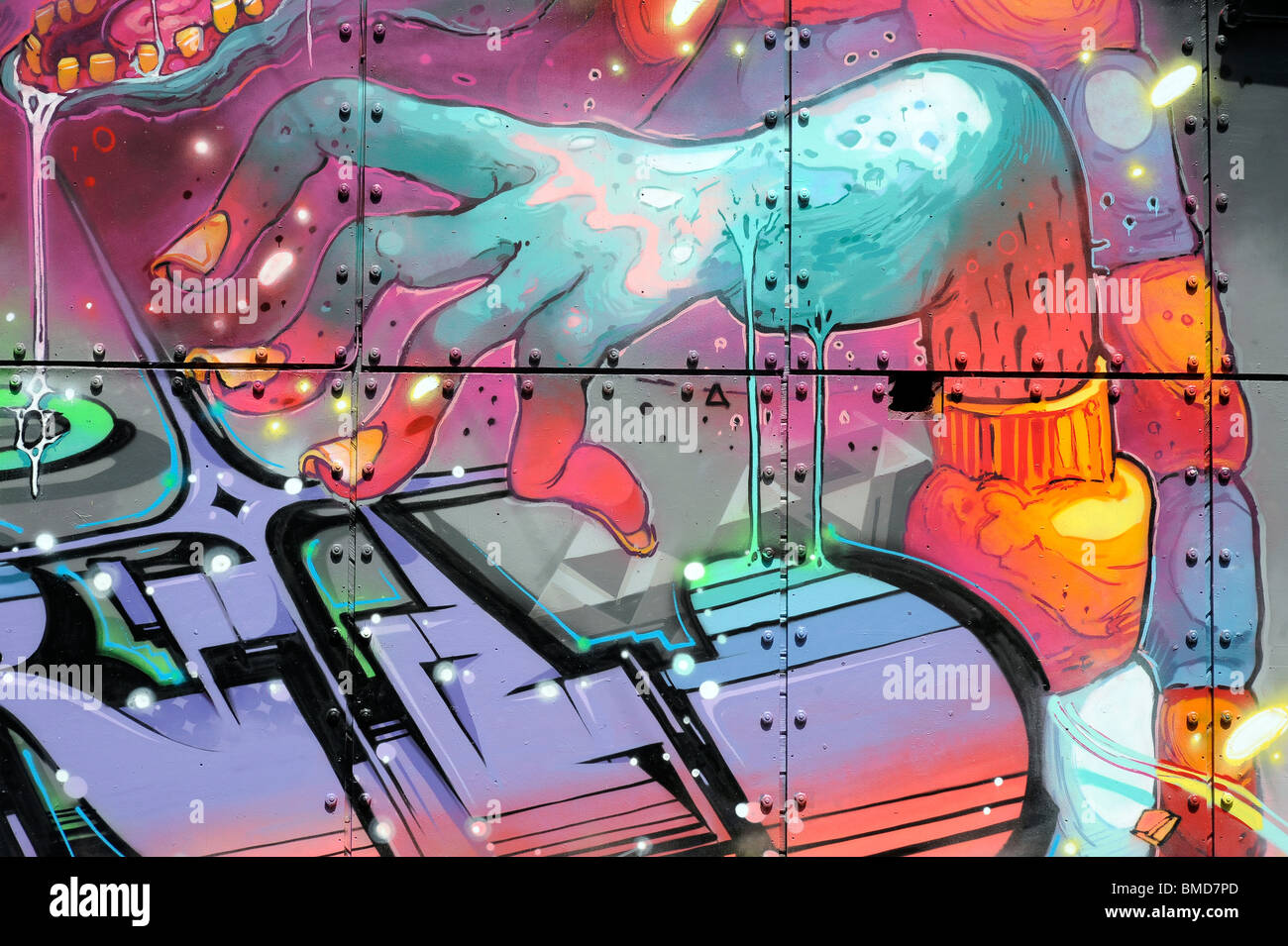 Graffiti art collaboration hi-res stock photography and images - Alamy
