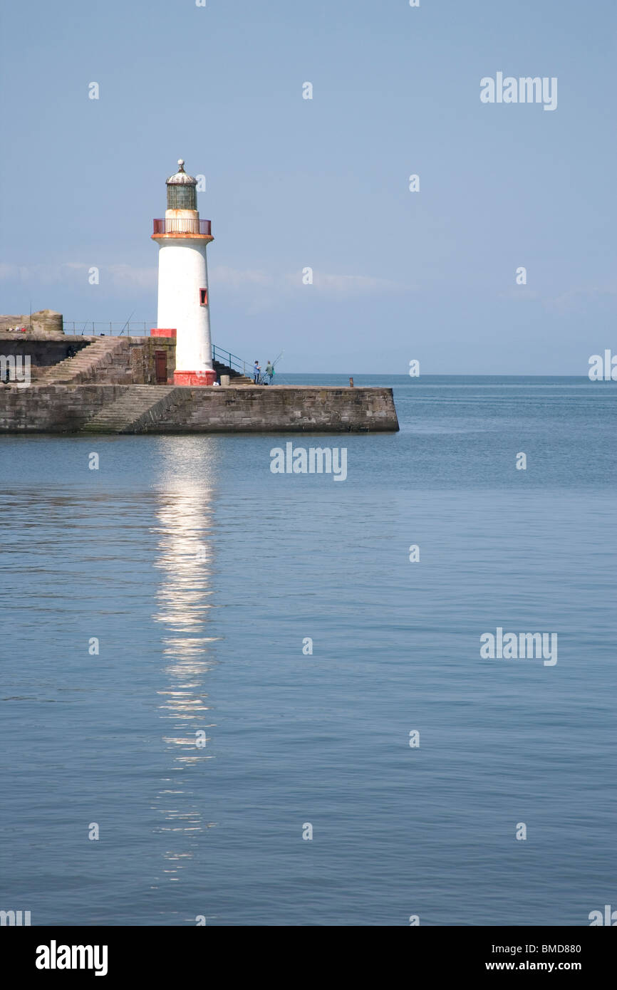Harbour lighthouse whitehaven hi-res stock photography and images - Alamy