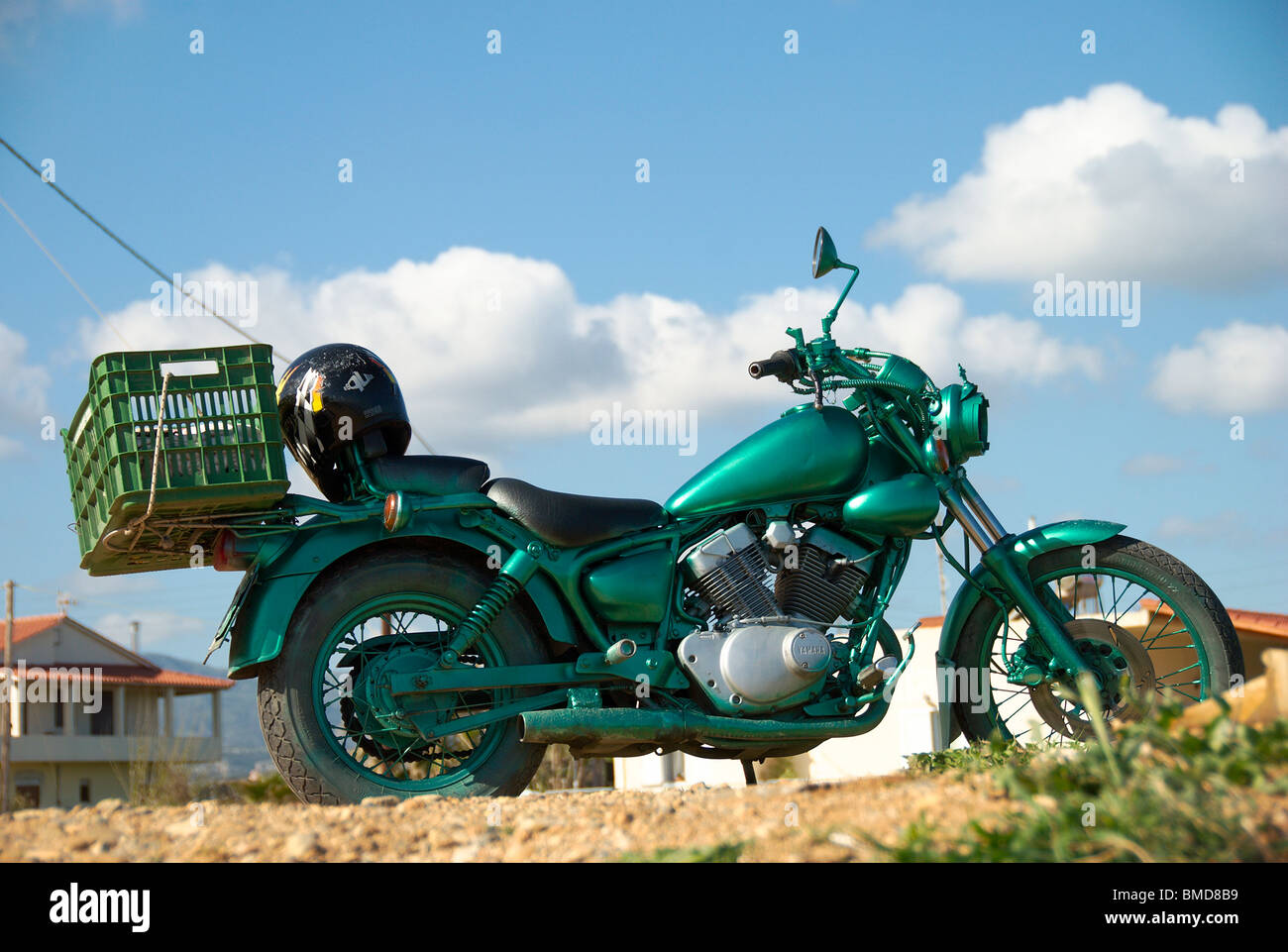 Green motorbike hi-res stock photography and images - Alamy