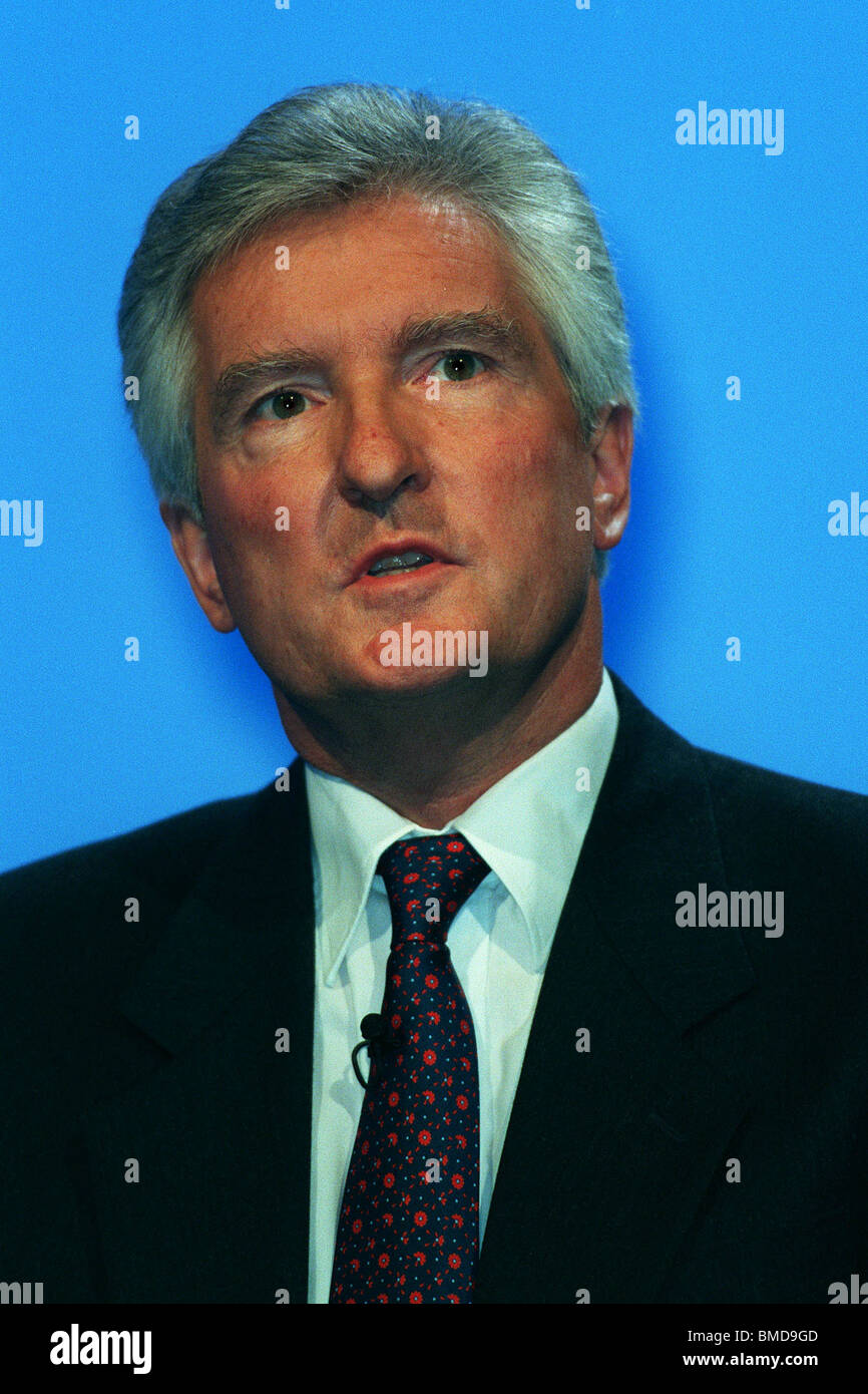 JOHN MAPLES MP SHADOW SEC. STATE DEFENCE 13 October 1998 Stock Photo ...
