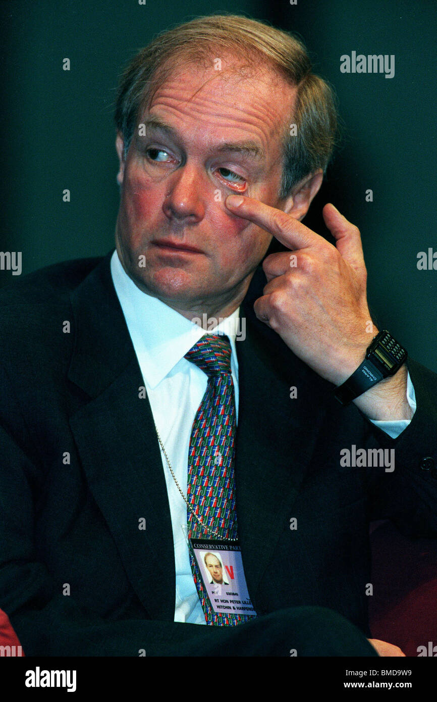 PETER LILLEY MP SHADOW TRADE & INDUSTRY 13 October 1998 Stock Photo - Alamy