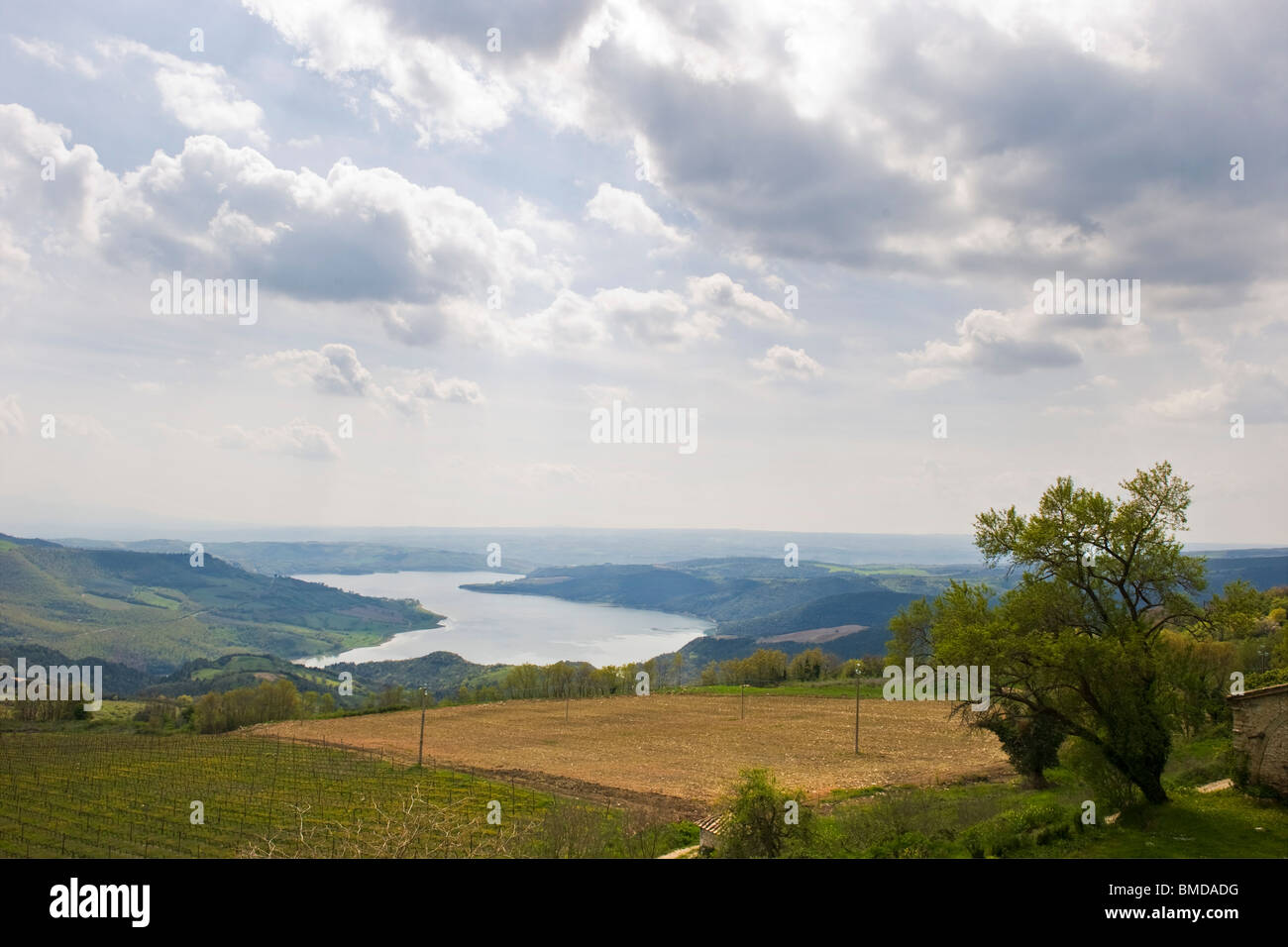 Corbara lake, terni province, Umbria Stock Photo - Alamy