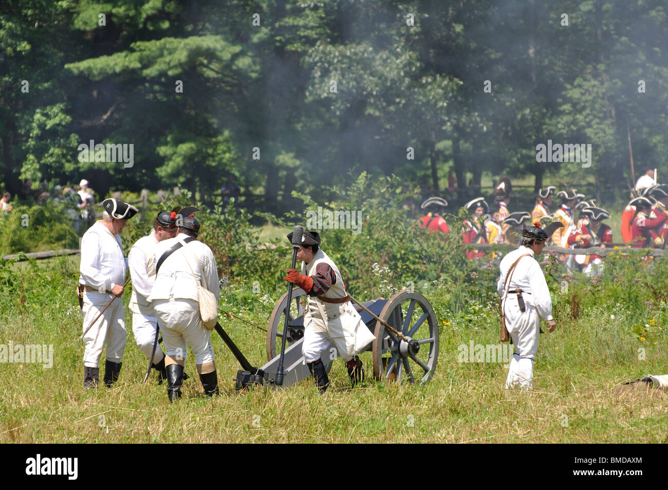 Revolutionary war enactment usa hi-res stock photography and images - Alamy