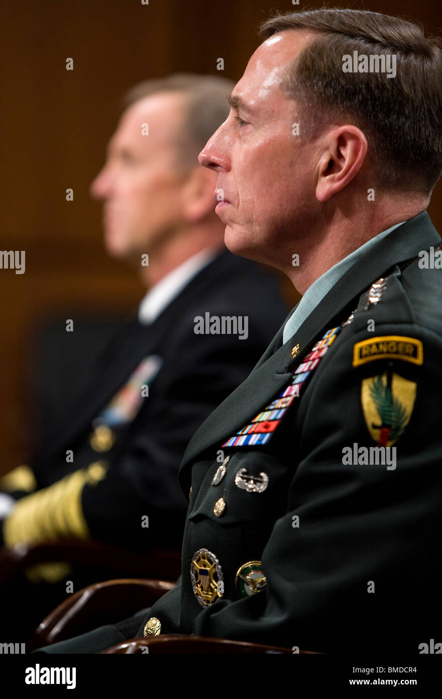 Admiral Eric Olson and General David Petraeus Stock Photo - Alamy