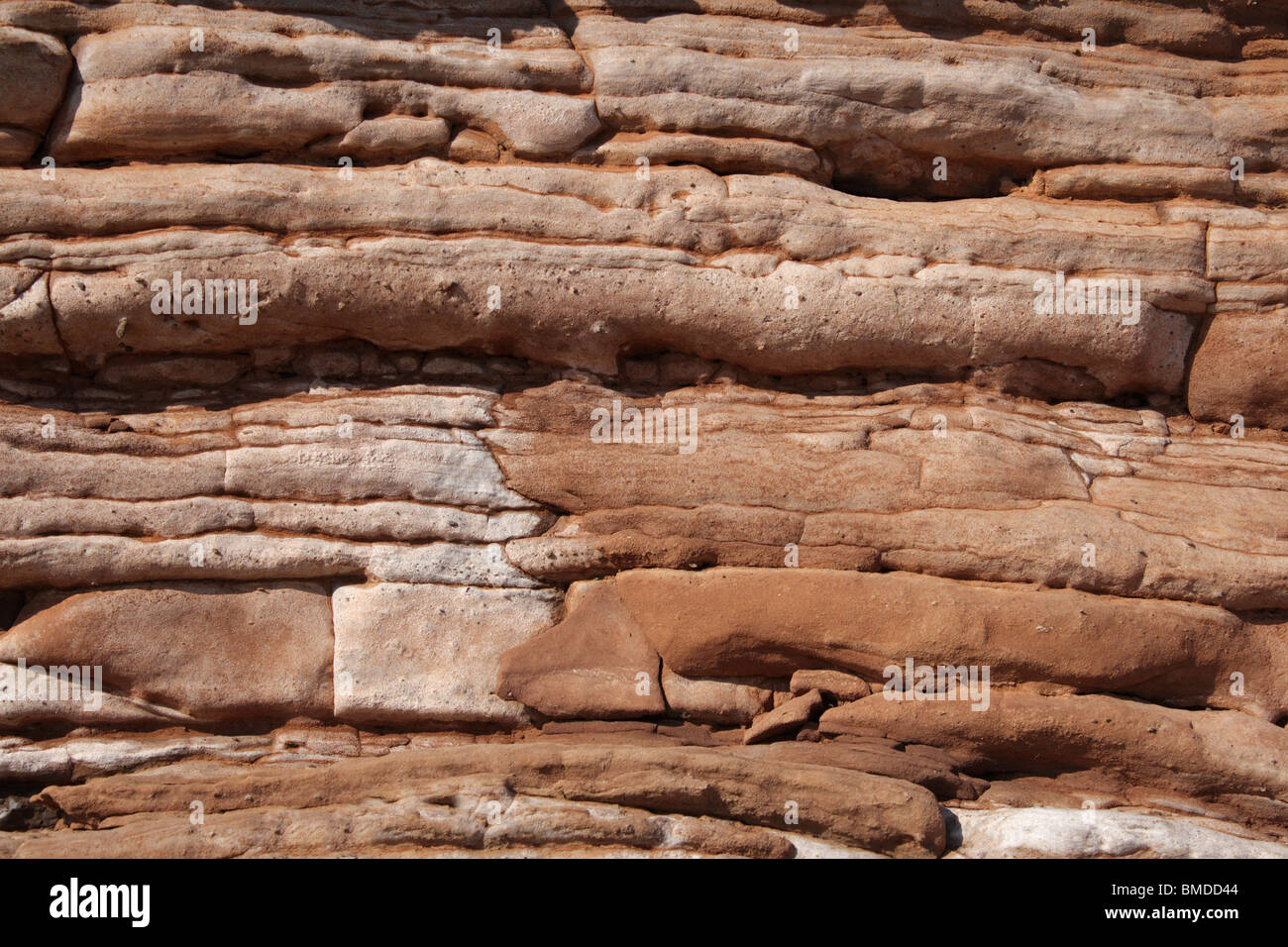 Cliff rock layers hi-res stock photography and images - Alamy