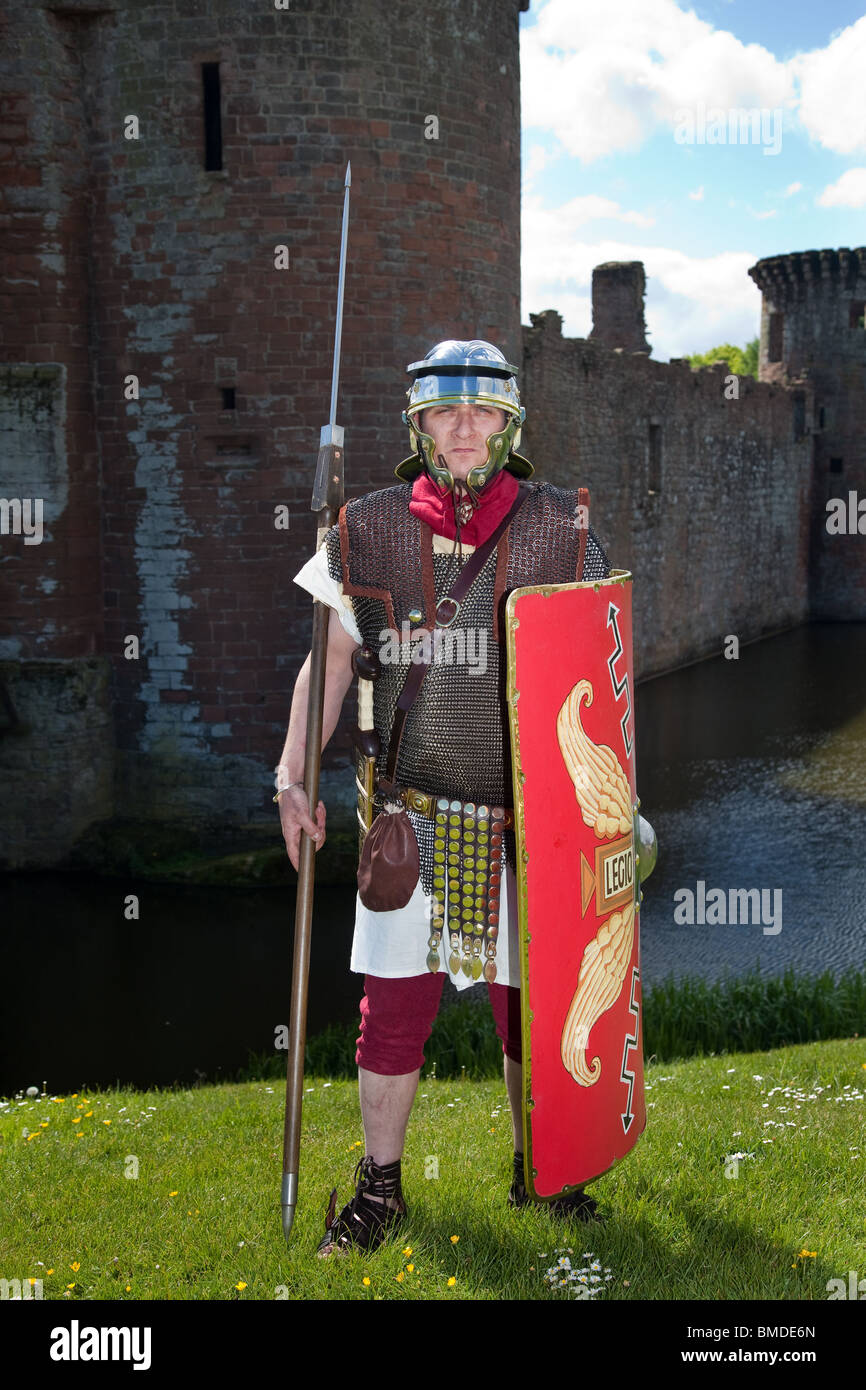 Re enactors scottish soldiers High Resolution Stock Photography and ...