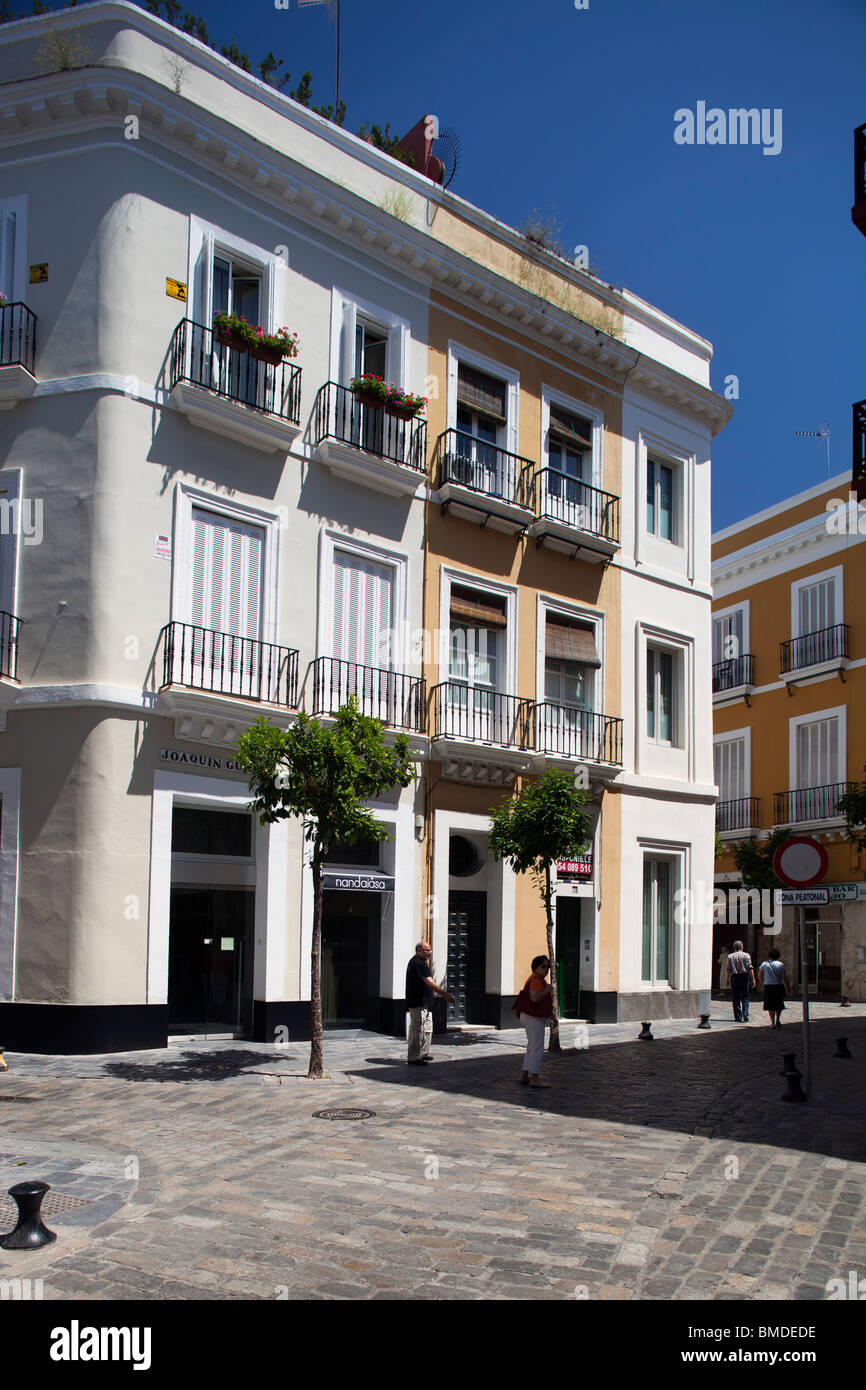 Typical houses in downtown Seville, Spain Stock Photo - Alamy