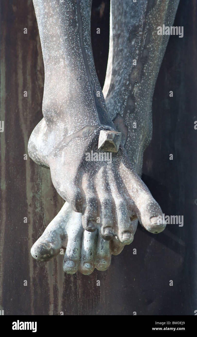 Jesus christ hanging on cross hi-res stock photography and images - Alamy