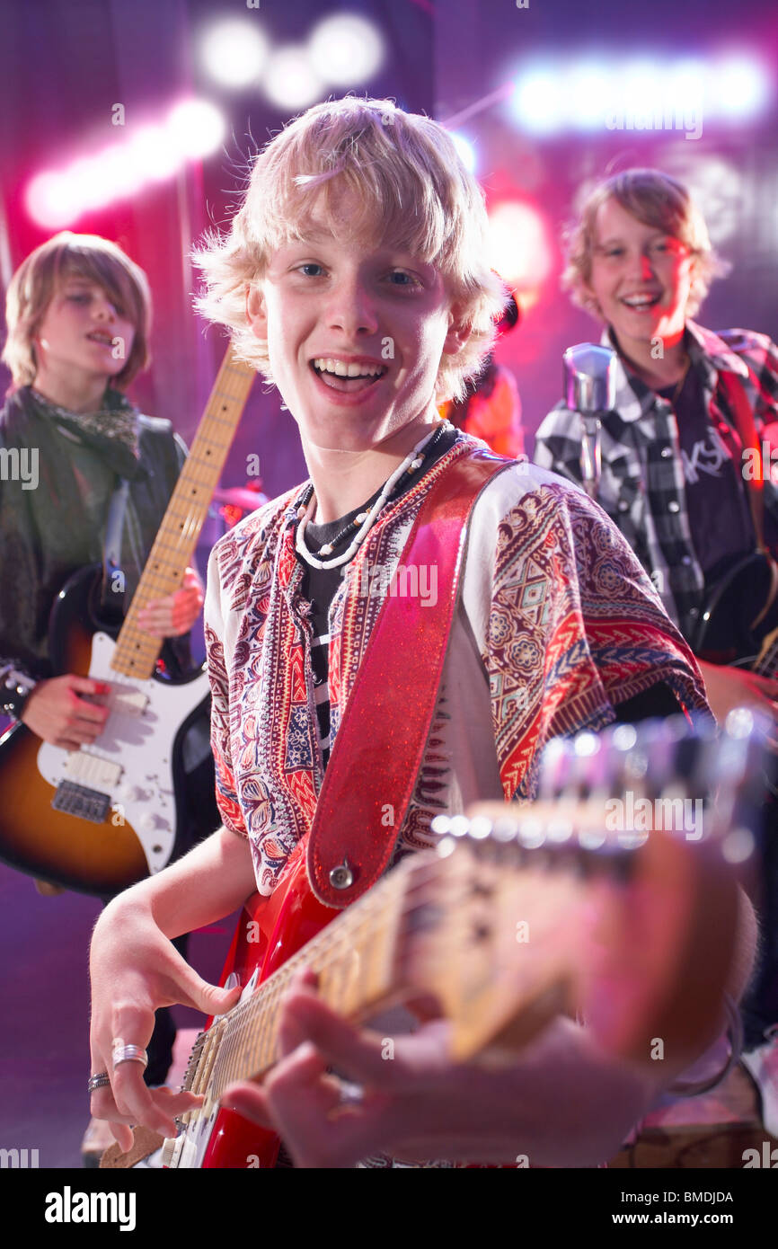 3 person band hi-res stock photography and images - Alamy