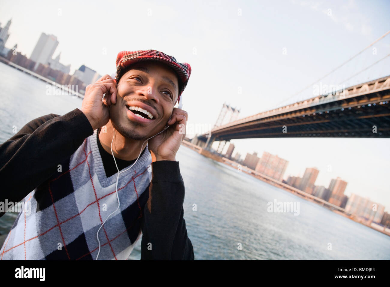 People listening to music on walkman hi-res stock photography and ...