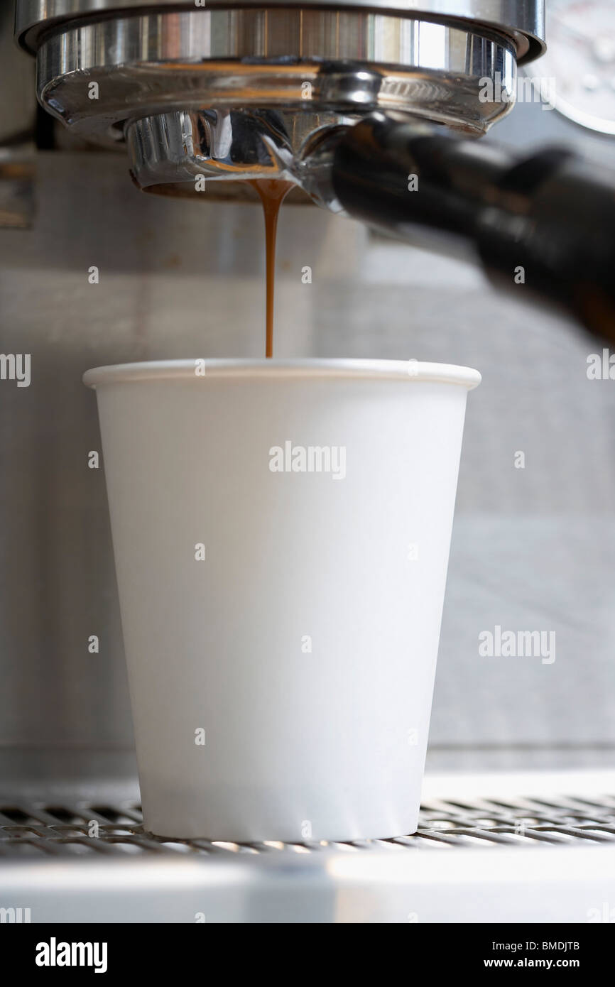 Takeaway coffee cup hi-res stock photography and images - Alamy