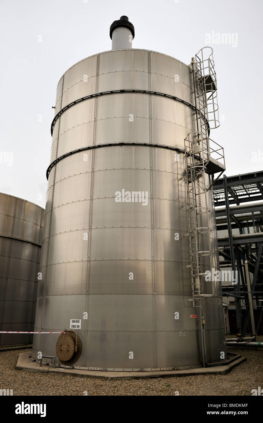 Large steel metal storage tank at chemical factory Stock Photo - Alamy