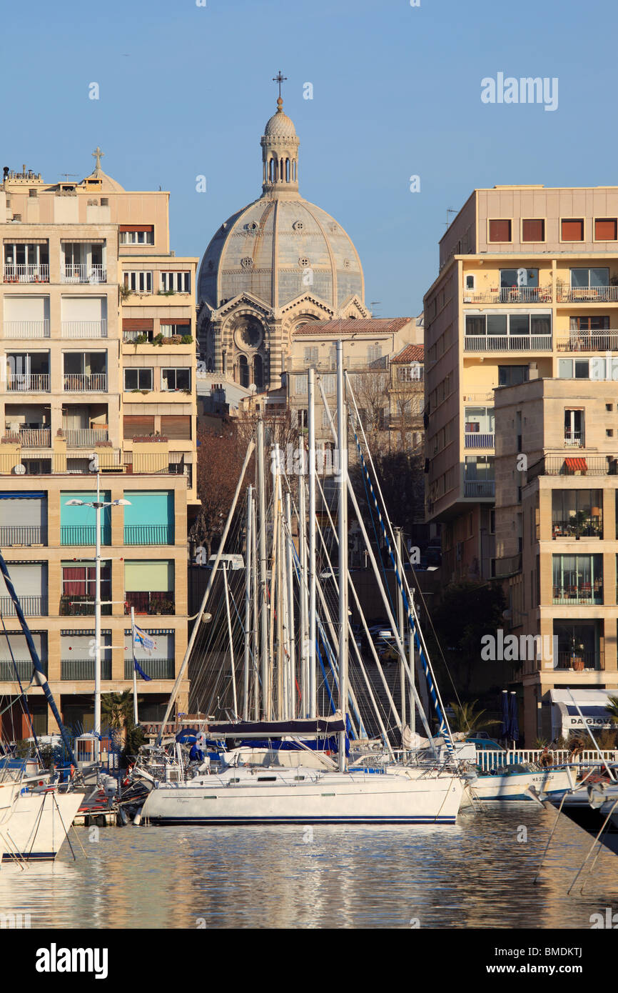 Harbor marseille hi-res stock photography and images - Alamy