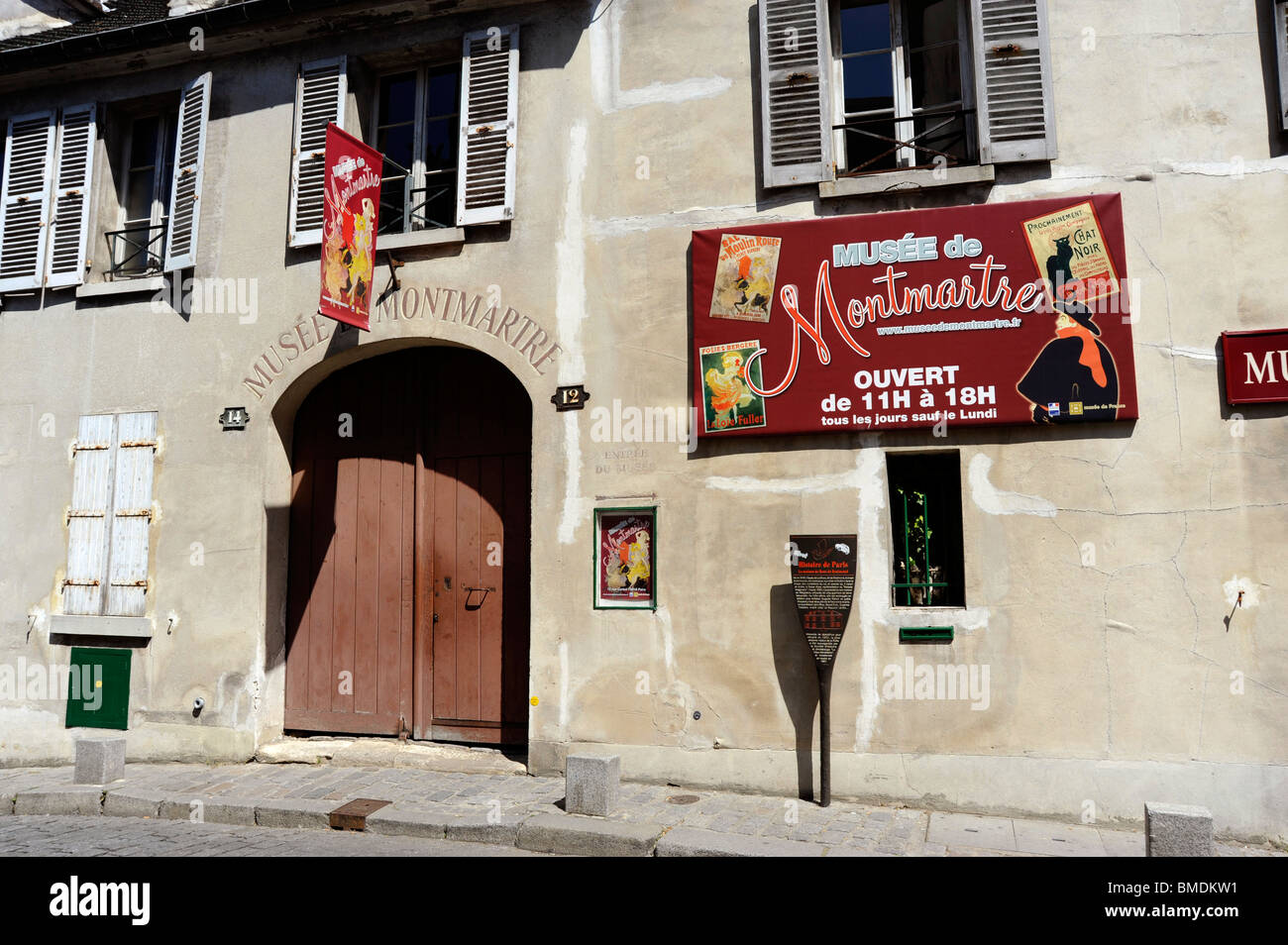 Montmartre museum on the Butte Montmartre, Paris, France Stock Photo ...