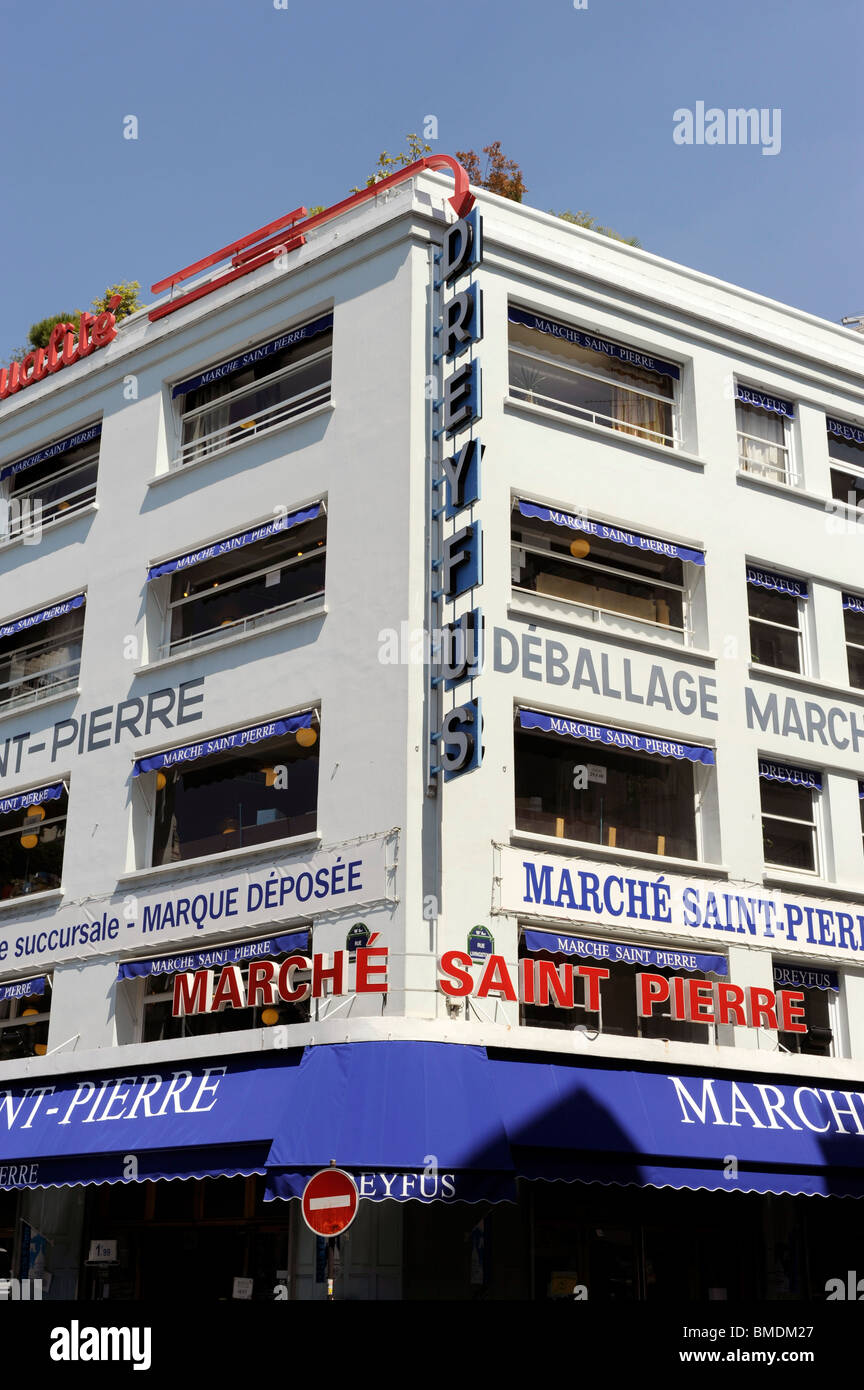 Marche saint pierre hi-res stock photography and images - Alamy