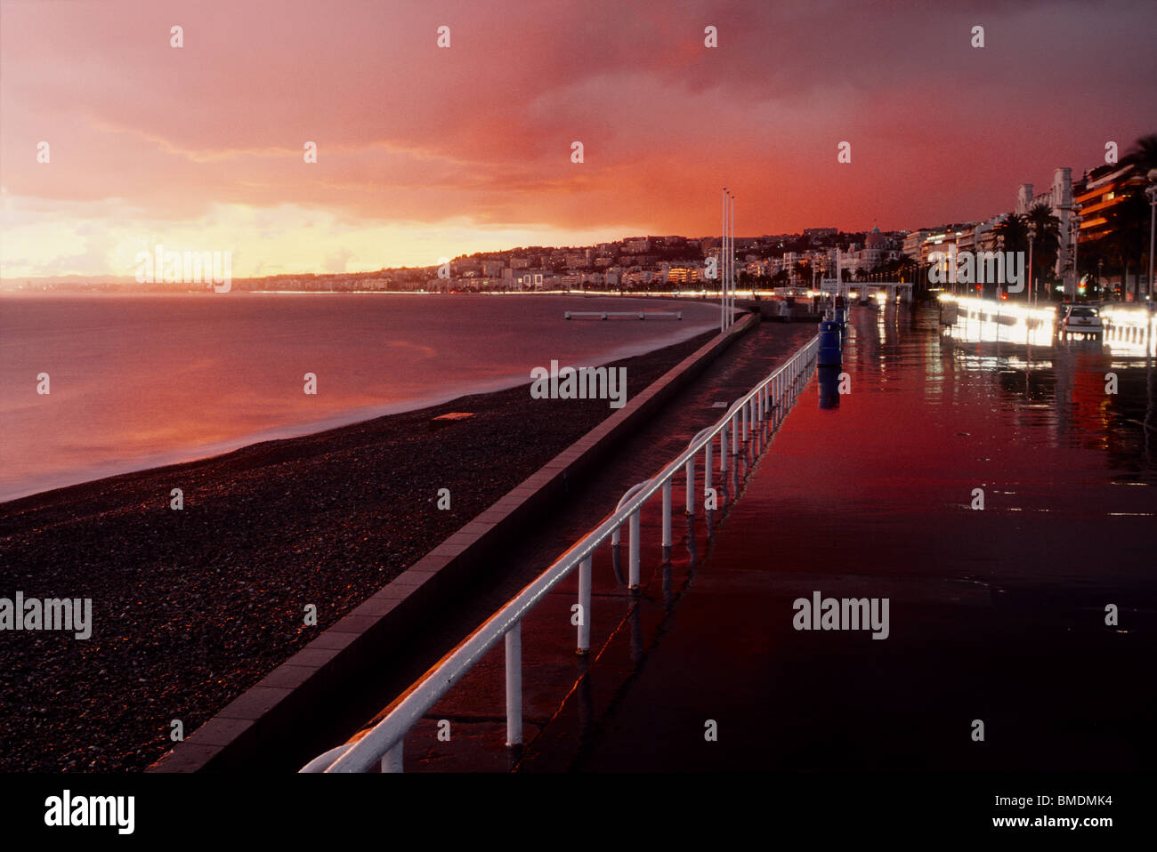 Red sea promenade hi-res stock photography and images - Alamy