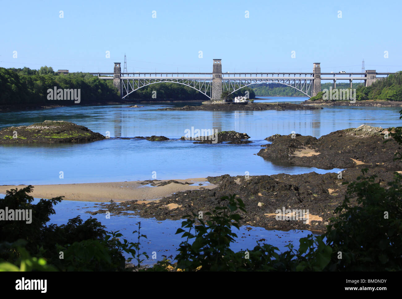 Britannia bridge hi-res stock photography and images - Alamy