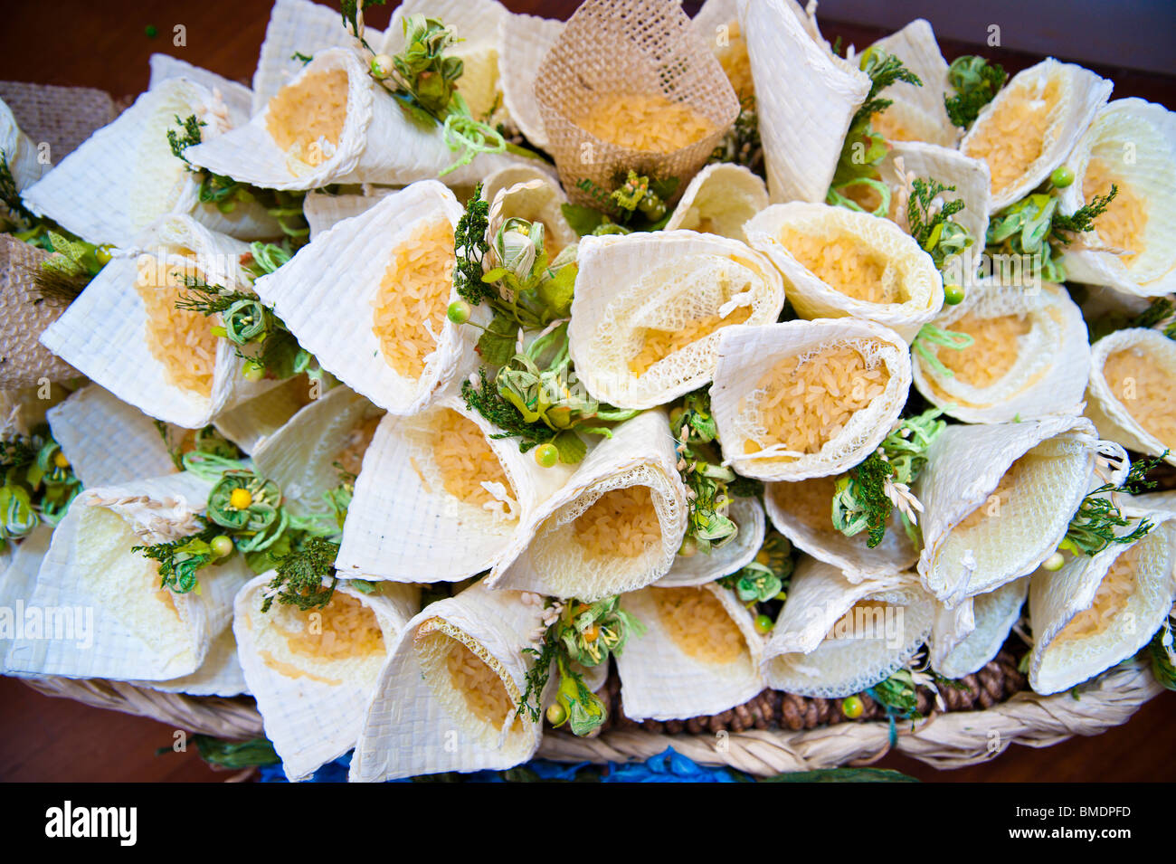 Wedding rice in pouches Stock Photo - Alamy