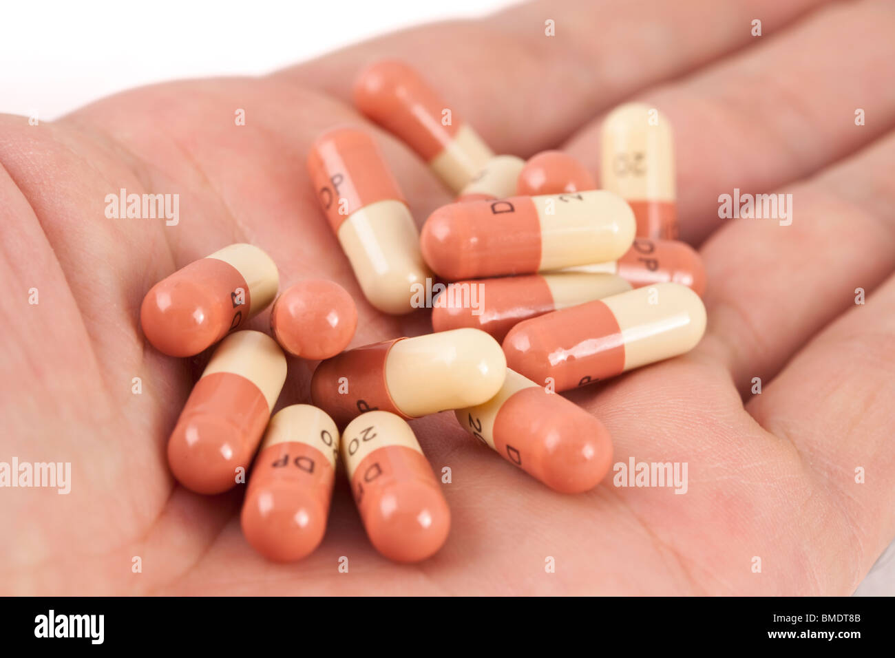 Antibiotic hi-res stock photography and images - Alamy