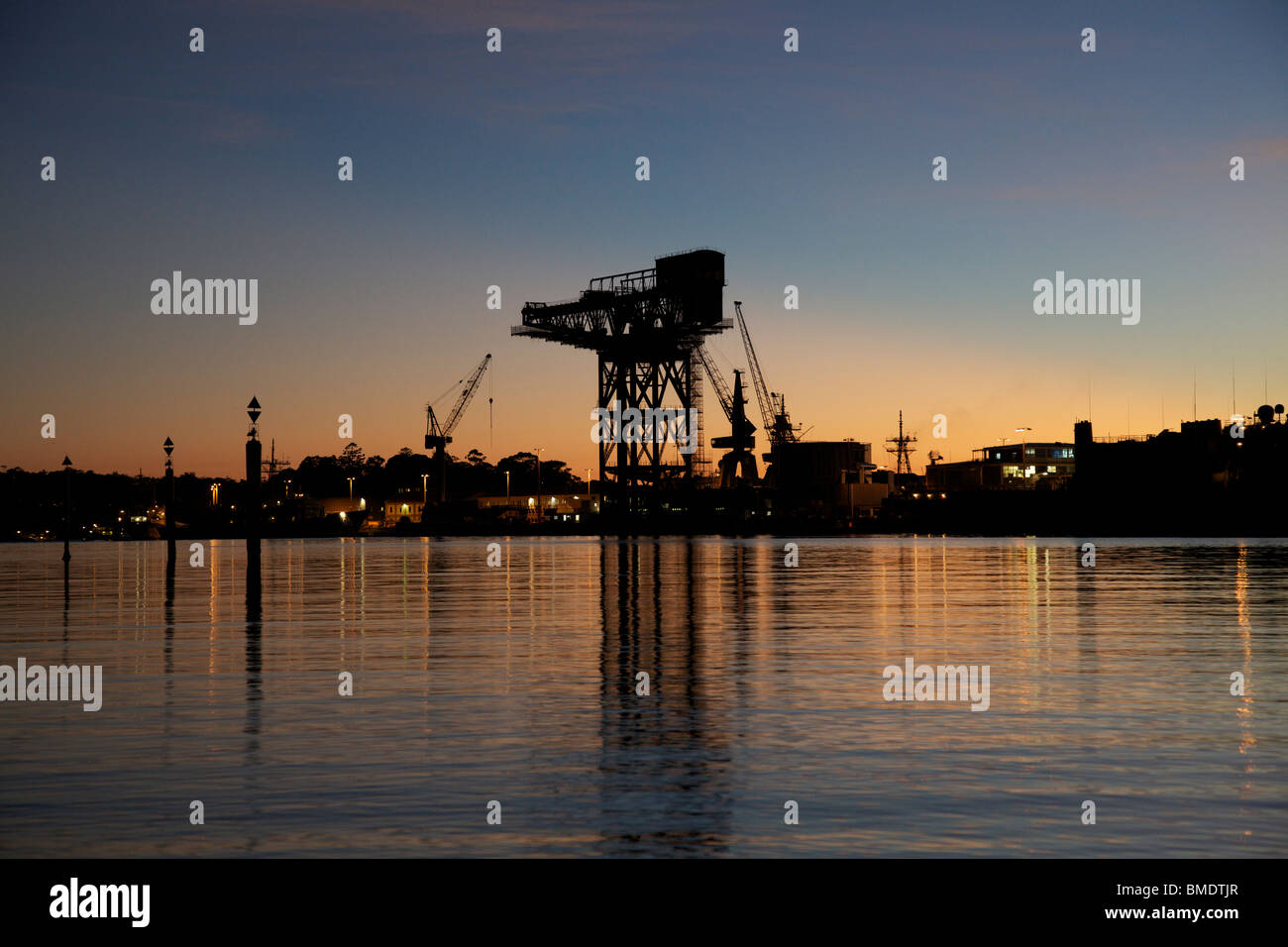 Woolloomooloo Wharf, Sydney, at dawn Stock Photo - Alamy