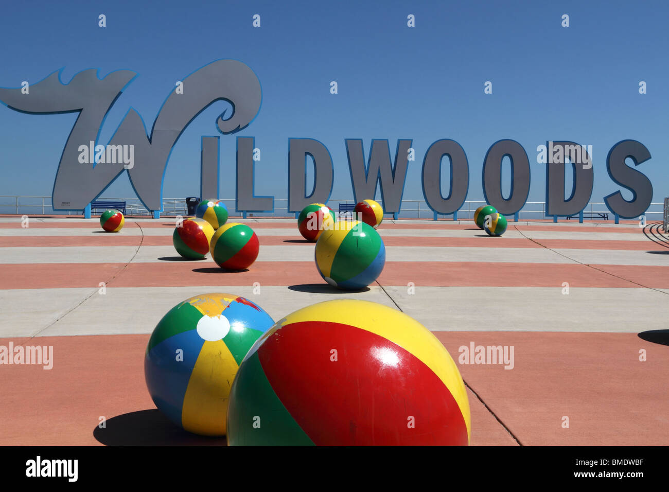 Wildwoods Welcome Sign at the Boardwalk. Wildwood, NJ, USA Stock Photo ...