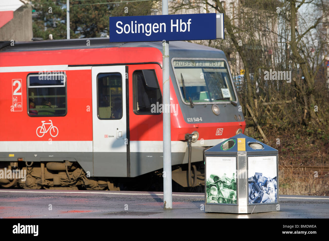 Local passenger train, Solingen, North Rhine-Westphalia, Germany Stock ...