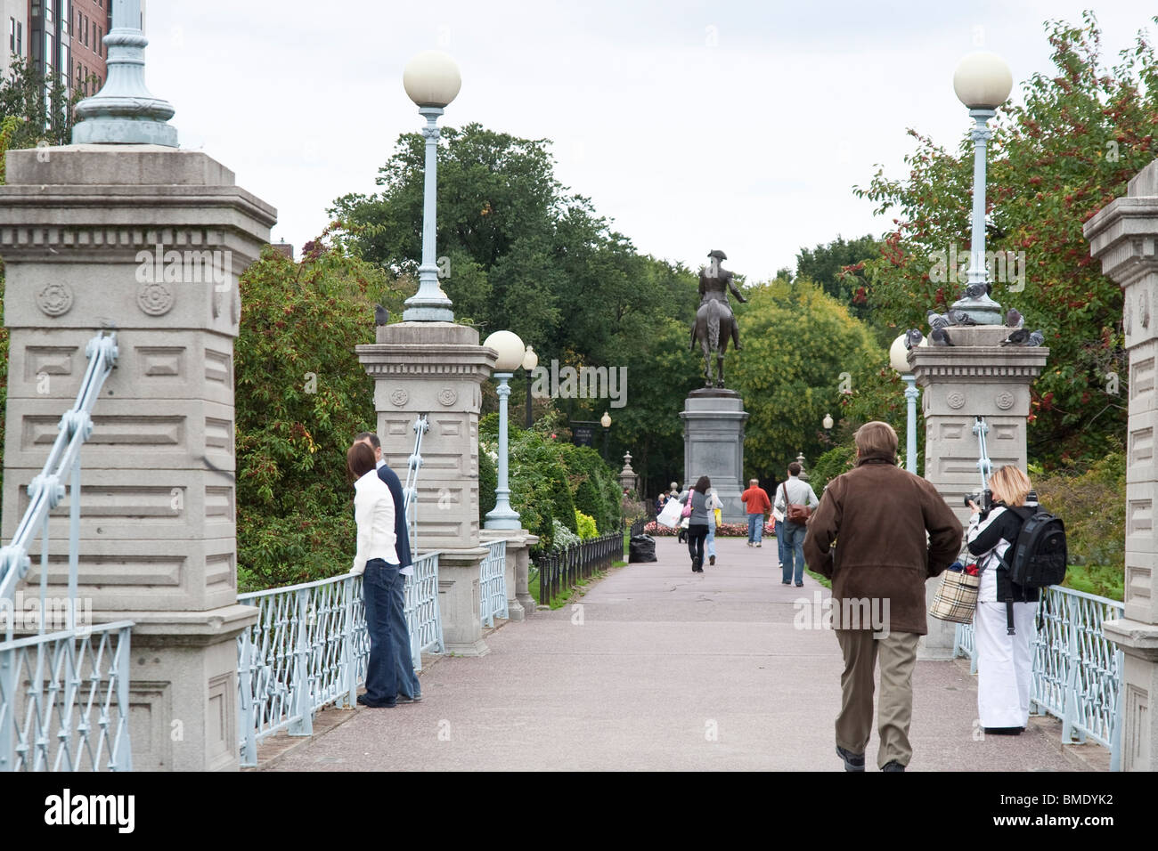 The famous 'suspension bridge' in Boston Public Garden. Constructed in ...