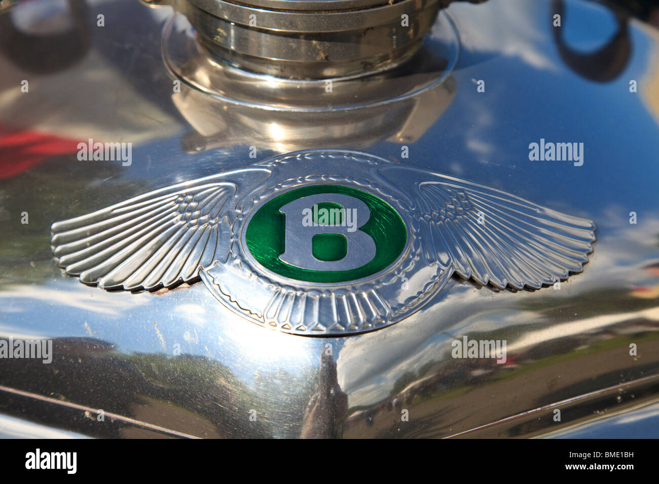 Bentley motors car badge hi-res stock photography and images - Alamy