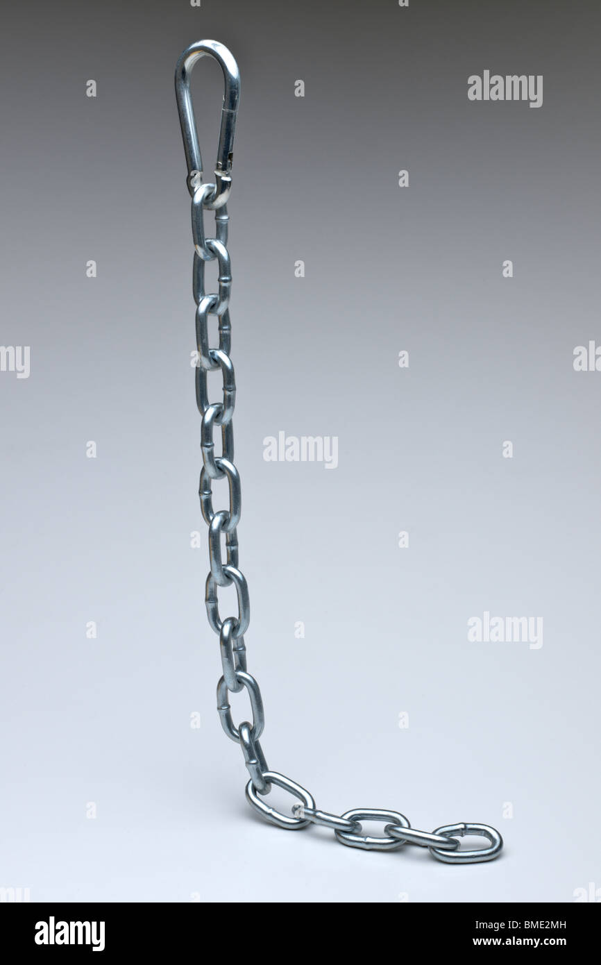 Hanging metal chain hi-res stock photography and images - Alamy