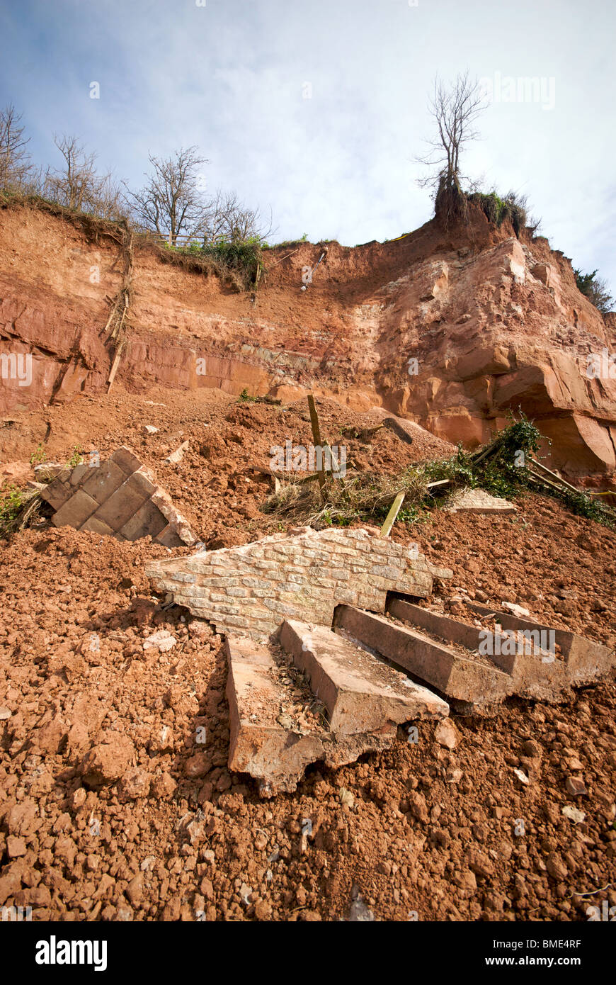 Cliff fall sidmouth hi-res stock photography and images - Alamy