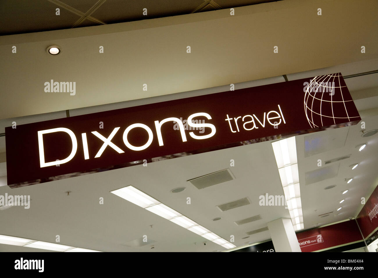 Dixons travel Duty Free shop, Terminal 3, Heathrow airport London, UK ...