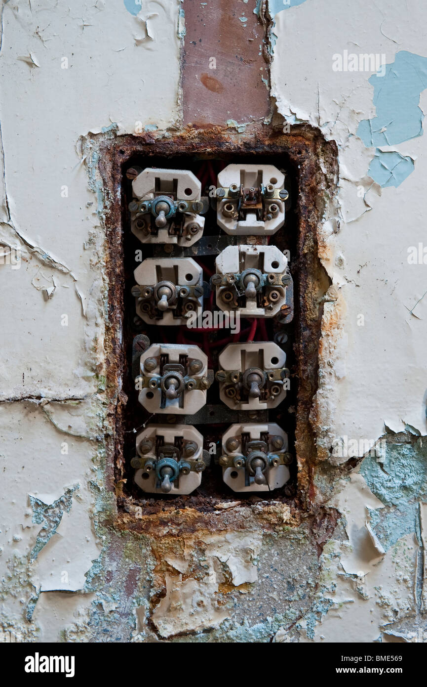 Switch switches hi-res stock photography and images - Alamy