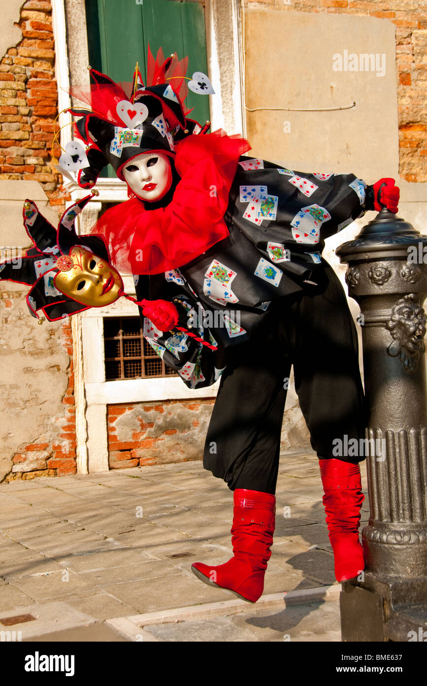 Venice Carnival, Italy, Costumed Jester participant Stock Photo - Alamy
