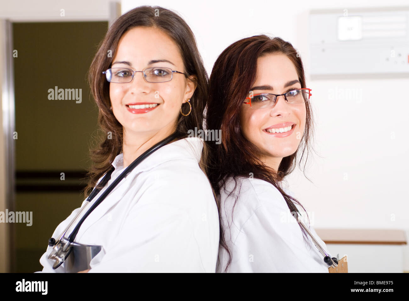 Female doctors hi-res stock photography and images - Alamy