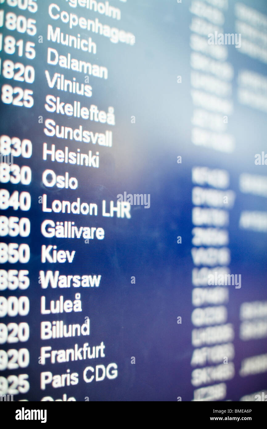 Airport sign hi-res stock photography and images - Alamy