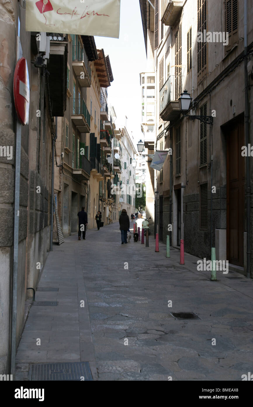 Palma street scene hi-res stock photography and images - Alamy