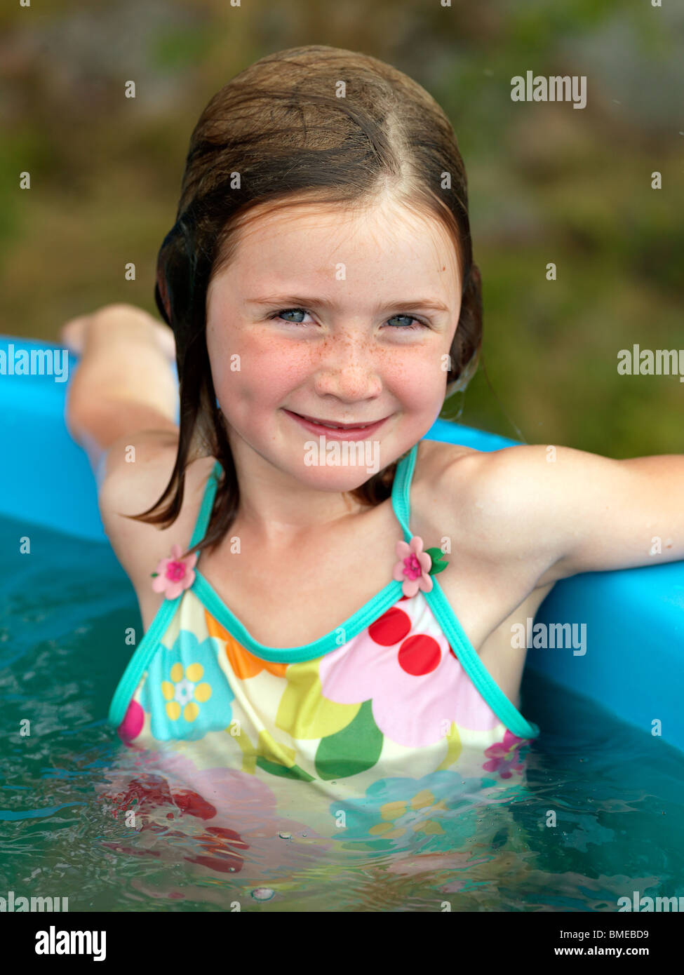 Swimmingpo hi-res stock photography and images - Alamy
