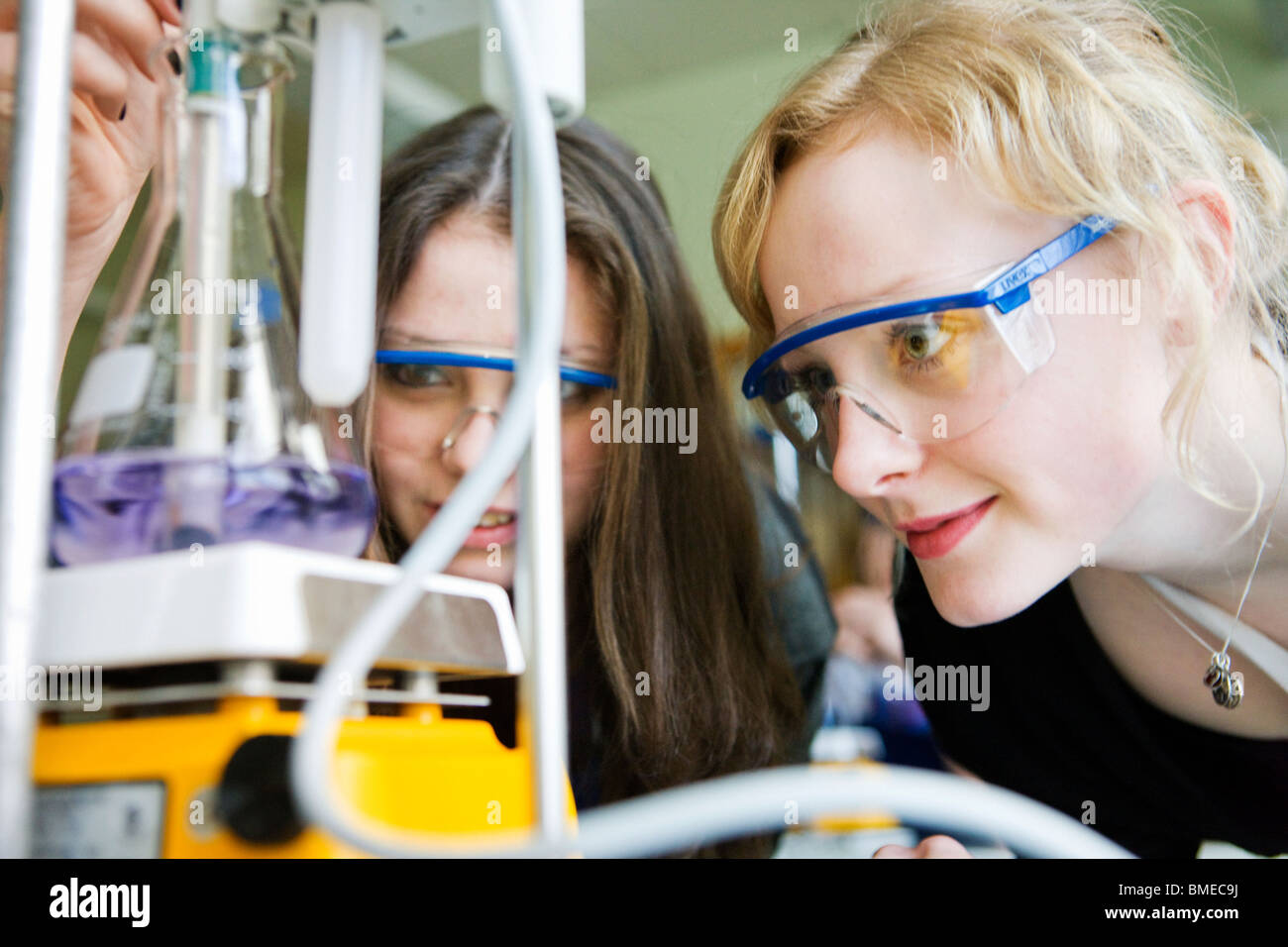 Titration experiment hi-res stock photography and images - Alamy