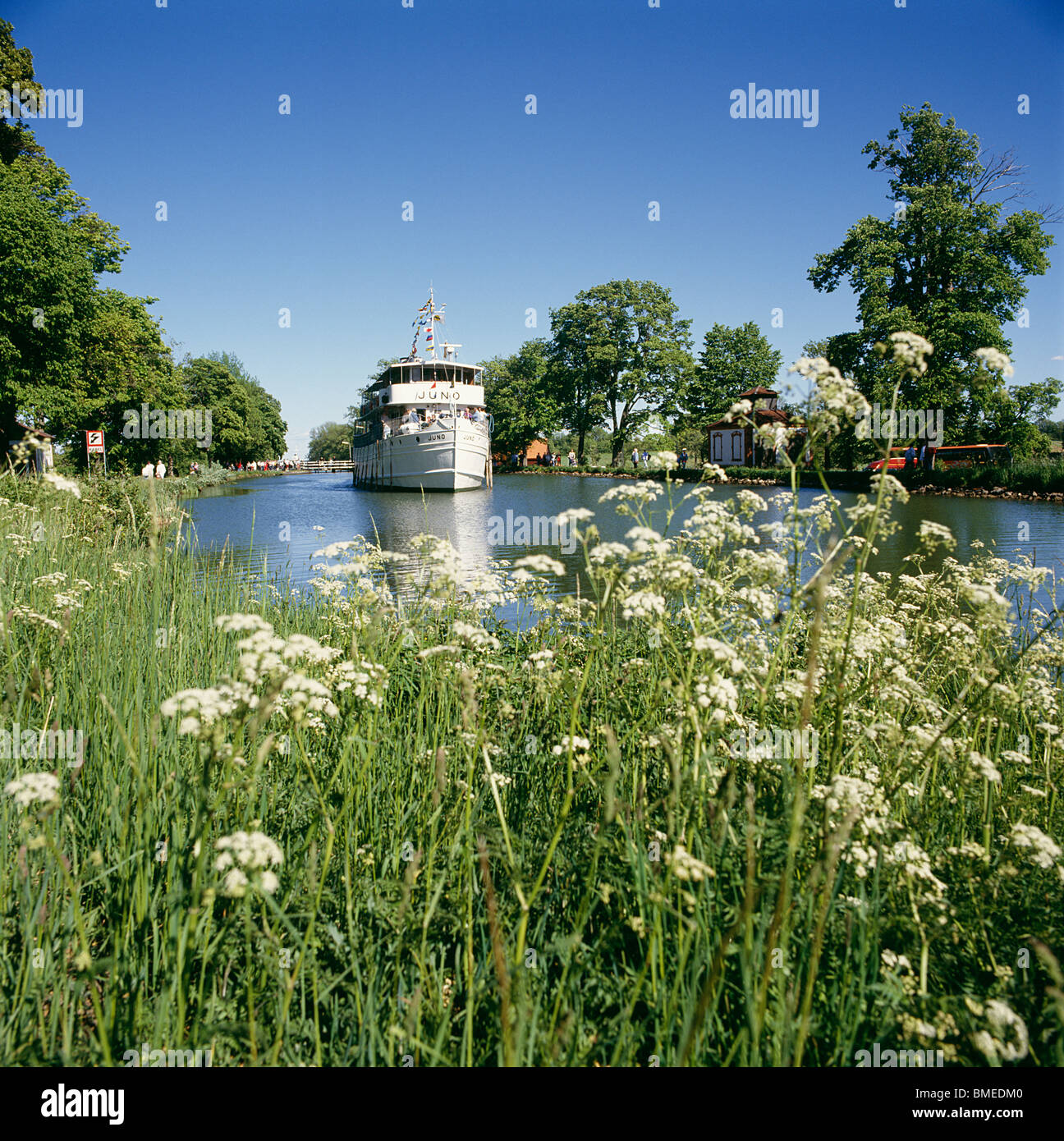 Passenger boats passenger craft hi-res stock photography and images - Alamy