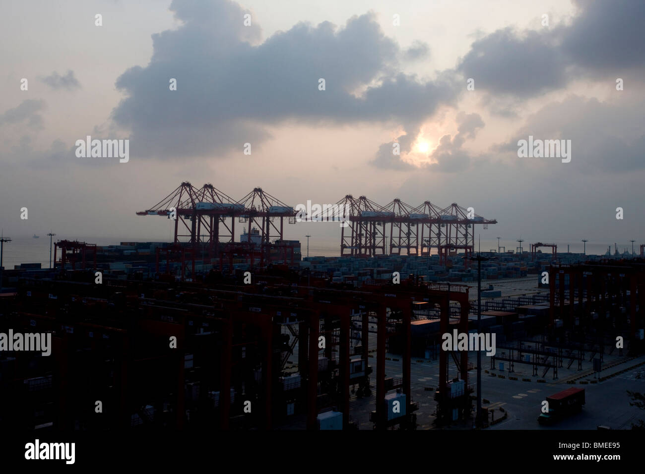 Yangshan Deepwater Port, Shanghai, China Stock Photo - Alamy
