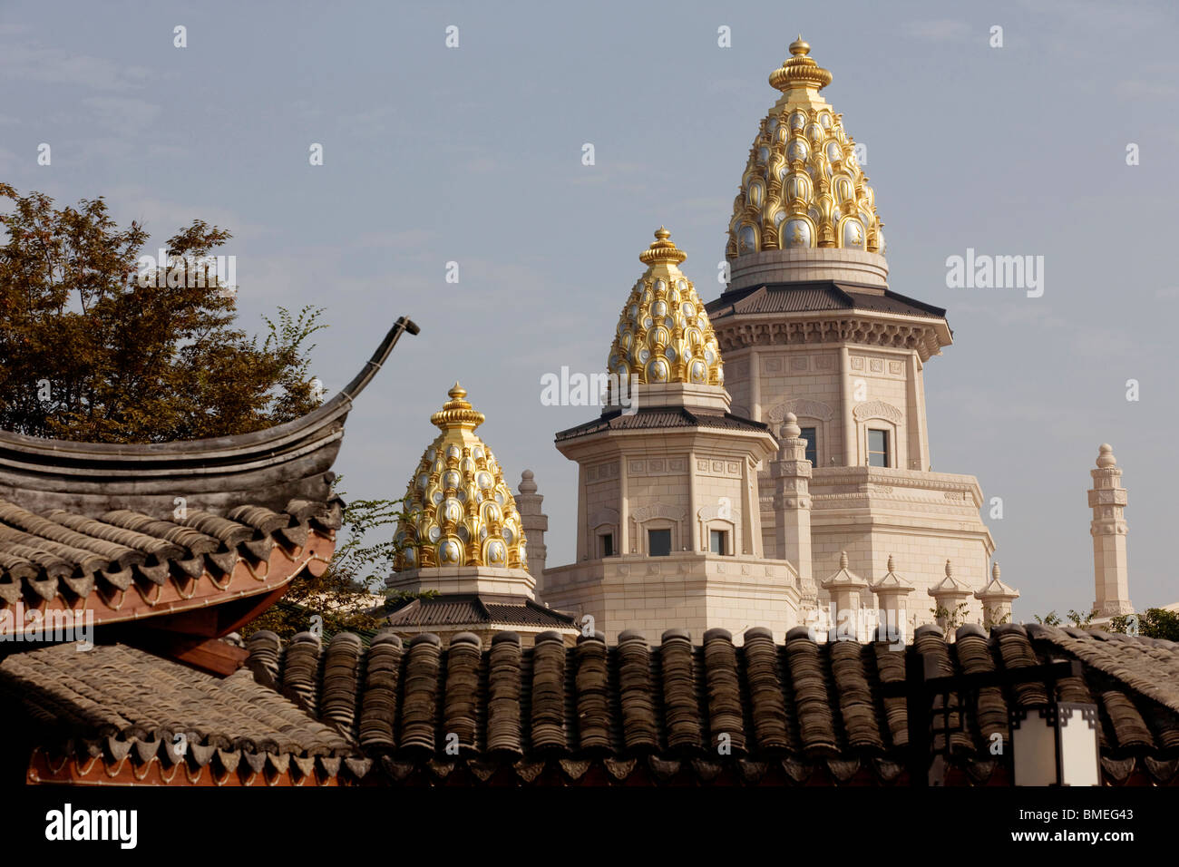 Ling shan buddha hi-res stock photography and images - Alamy