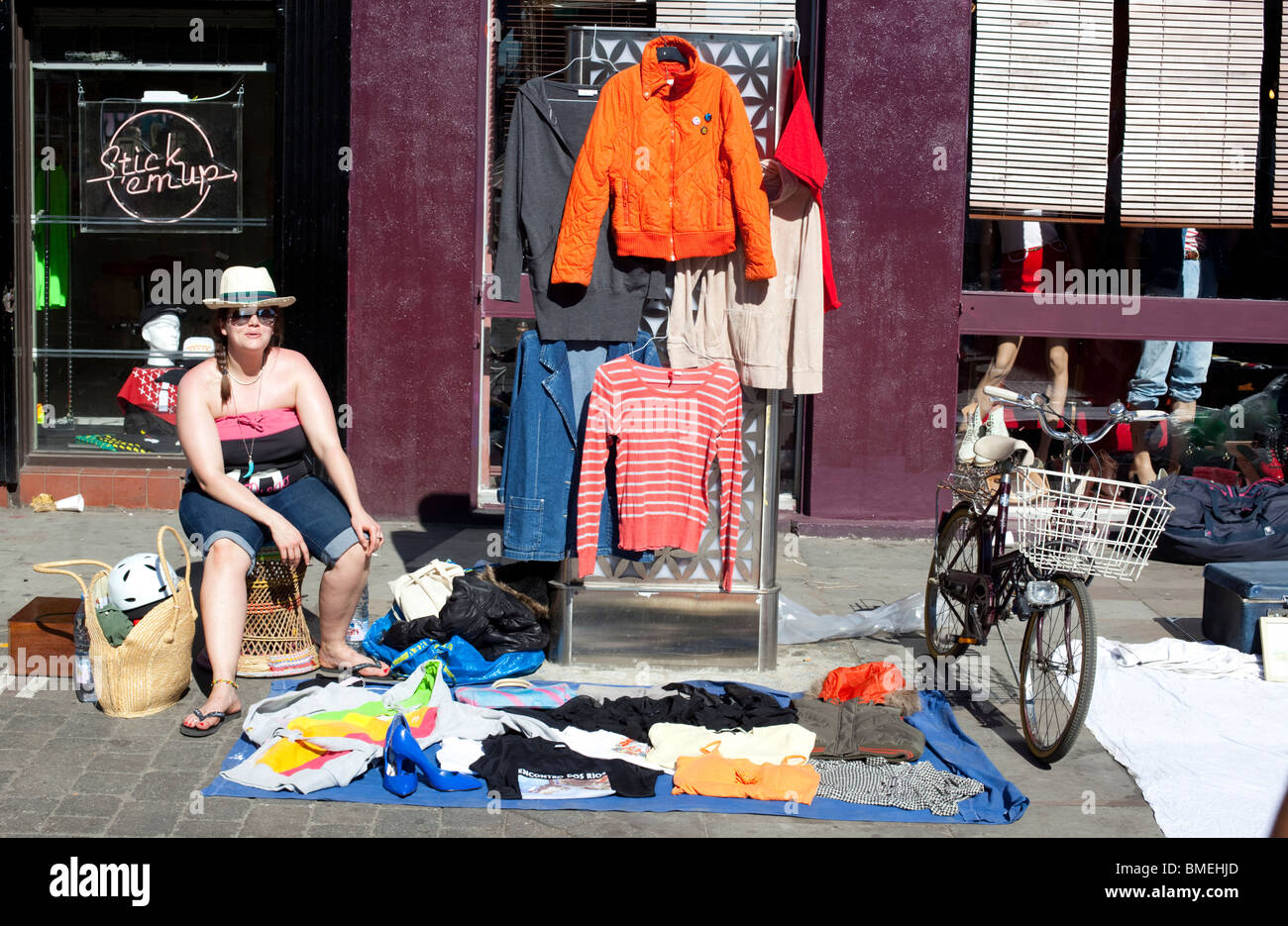 Clothes market england hi-res stock photography and images - Alamy