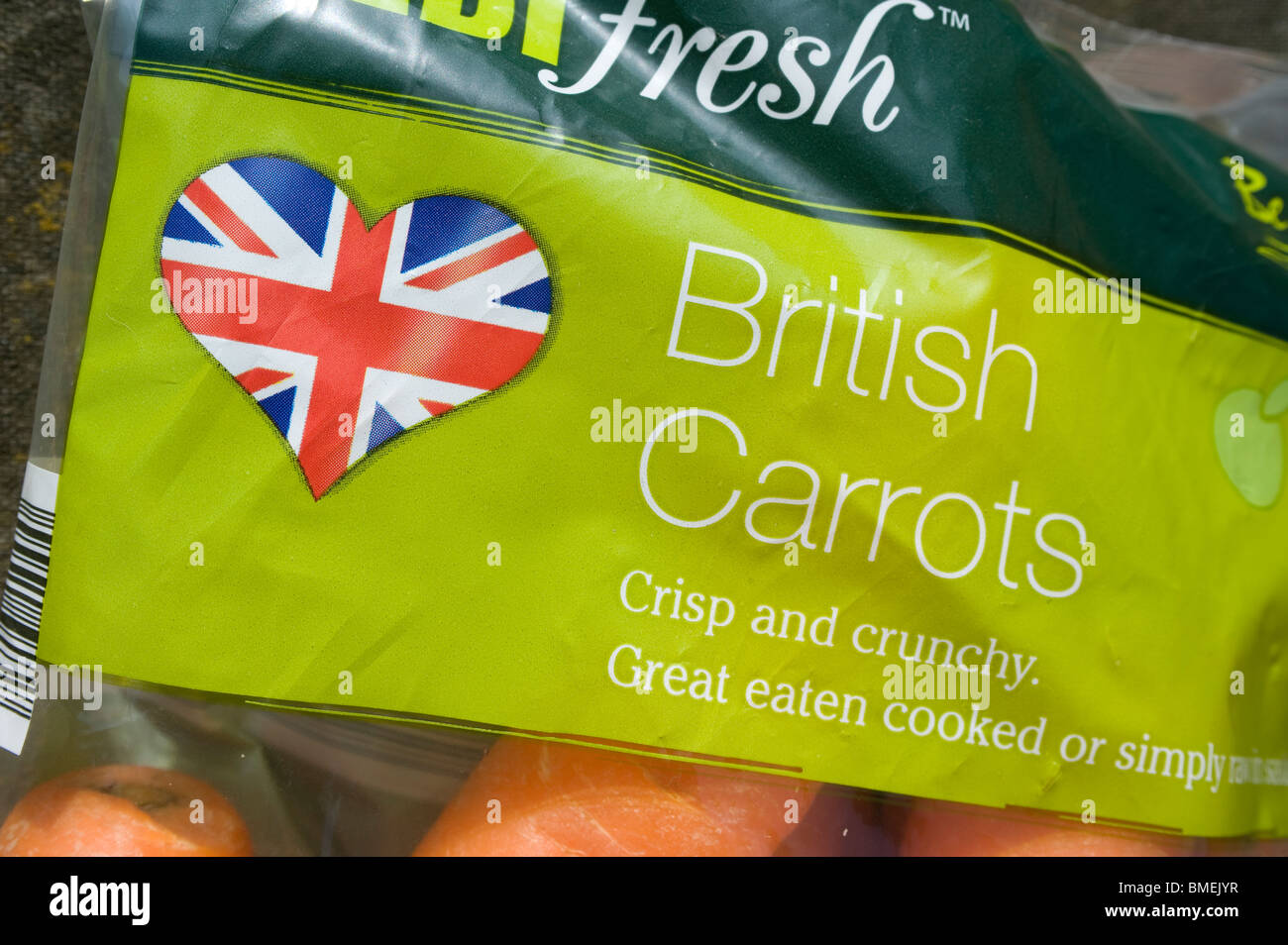 Packaging on a bag of British grown carrots Stock Photo - Alamy