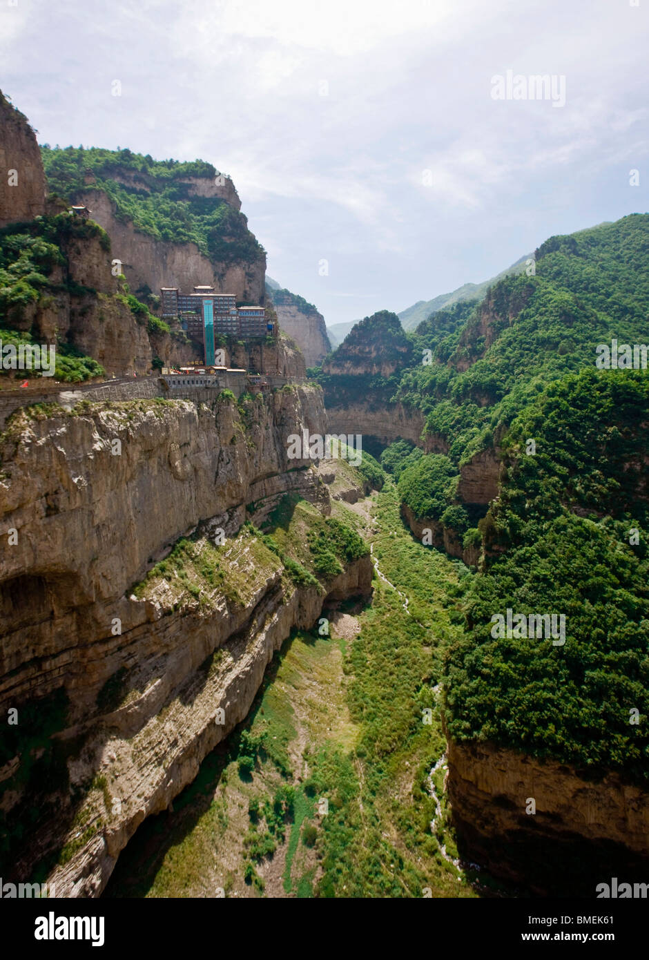 Heavenly Bridge scenic area in Mianshan scenic area, Jiexiu, Shanxi ...